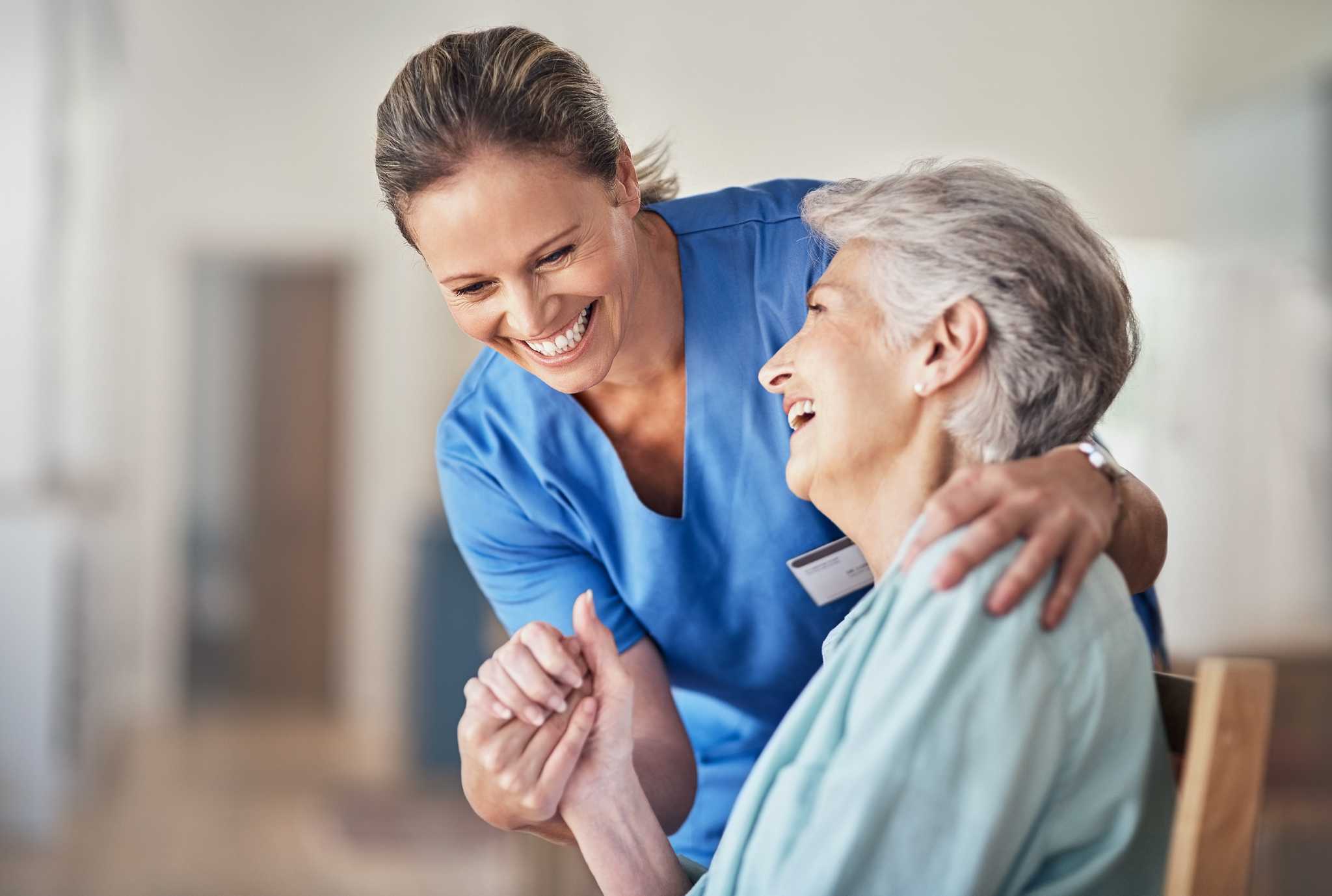What Does a Patient Care Assistant Do in a Hospital?