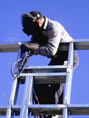 Pay Scale for a Pipefitter/Welder