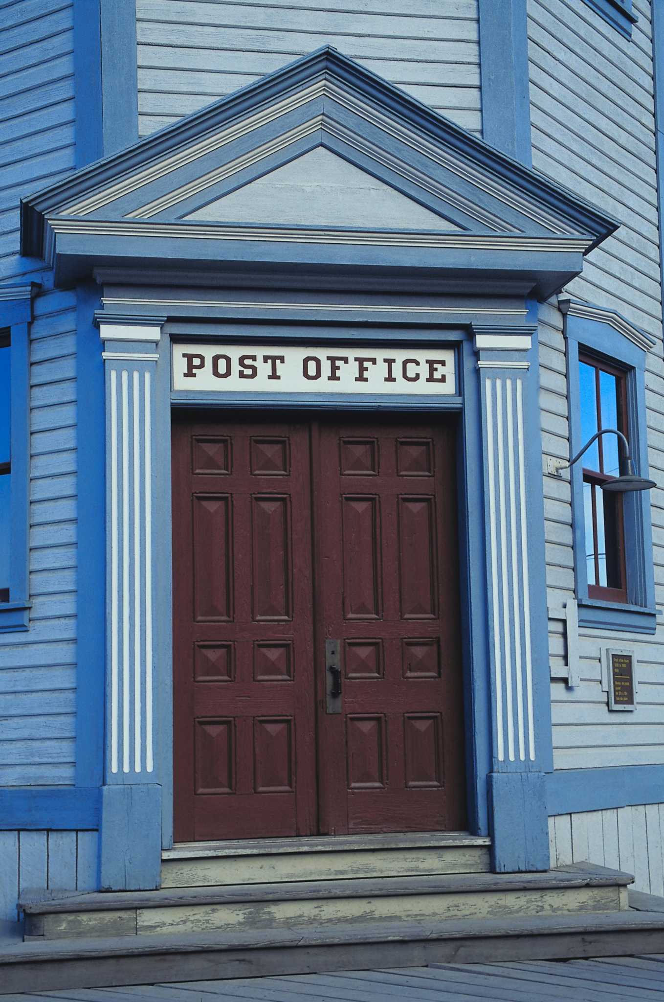 Pay Scales for Postal Supervisors