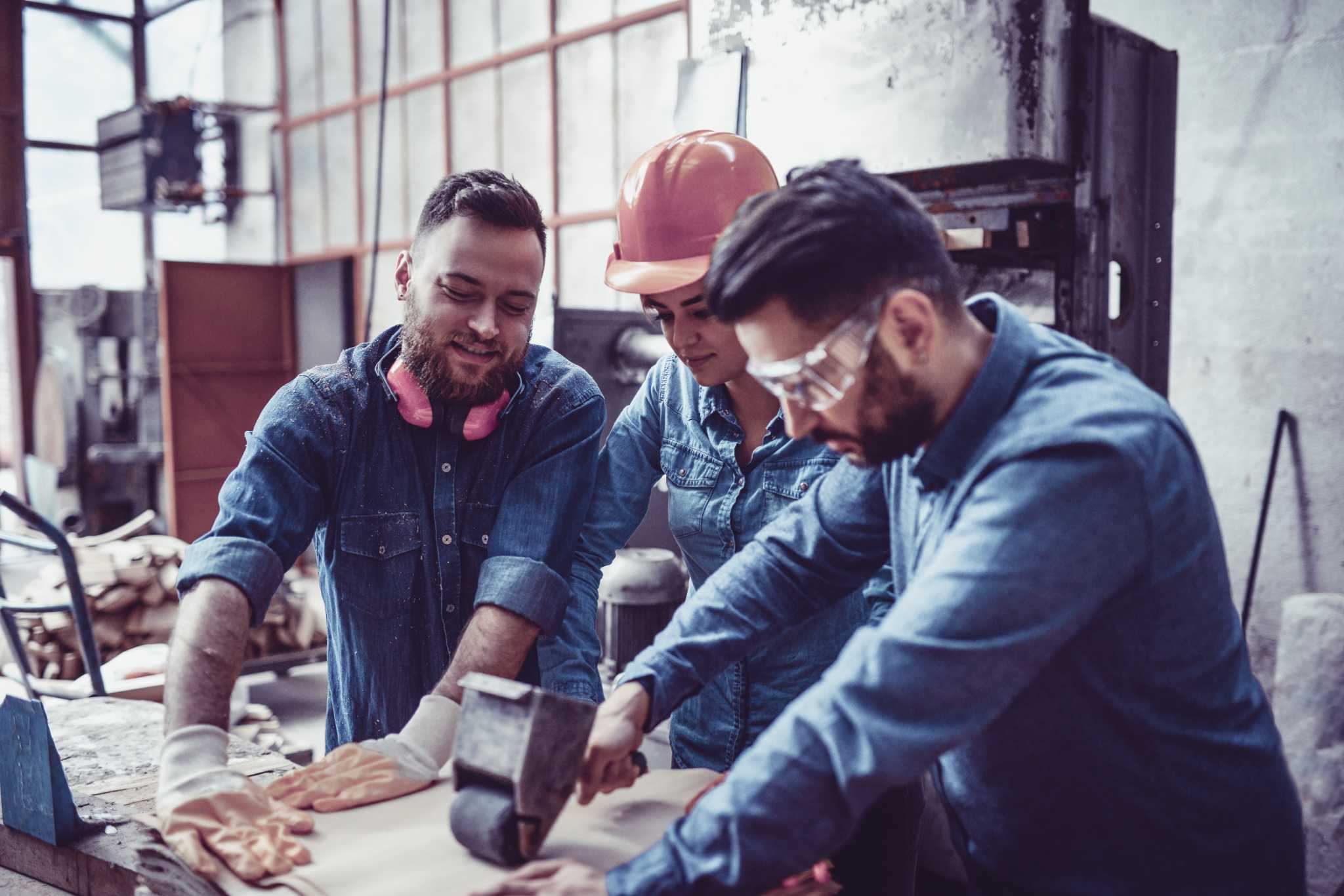 What Is the Pay Scale for a Union Carpenter?