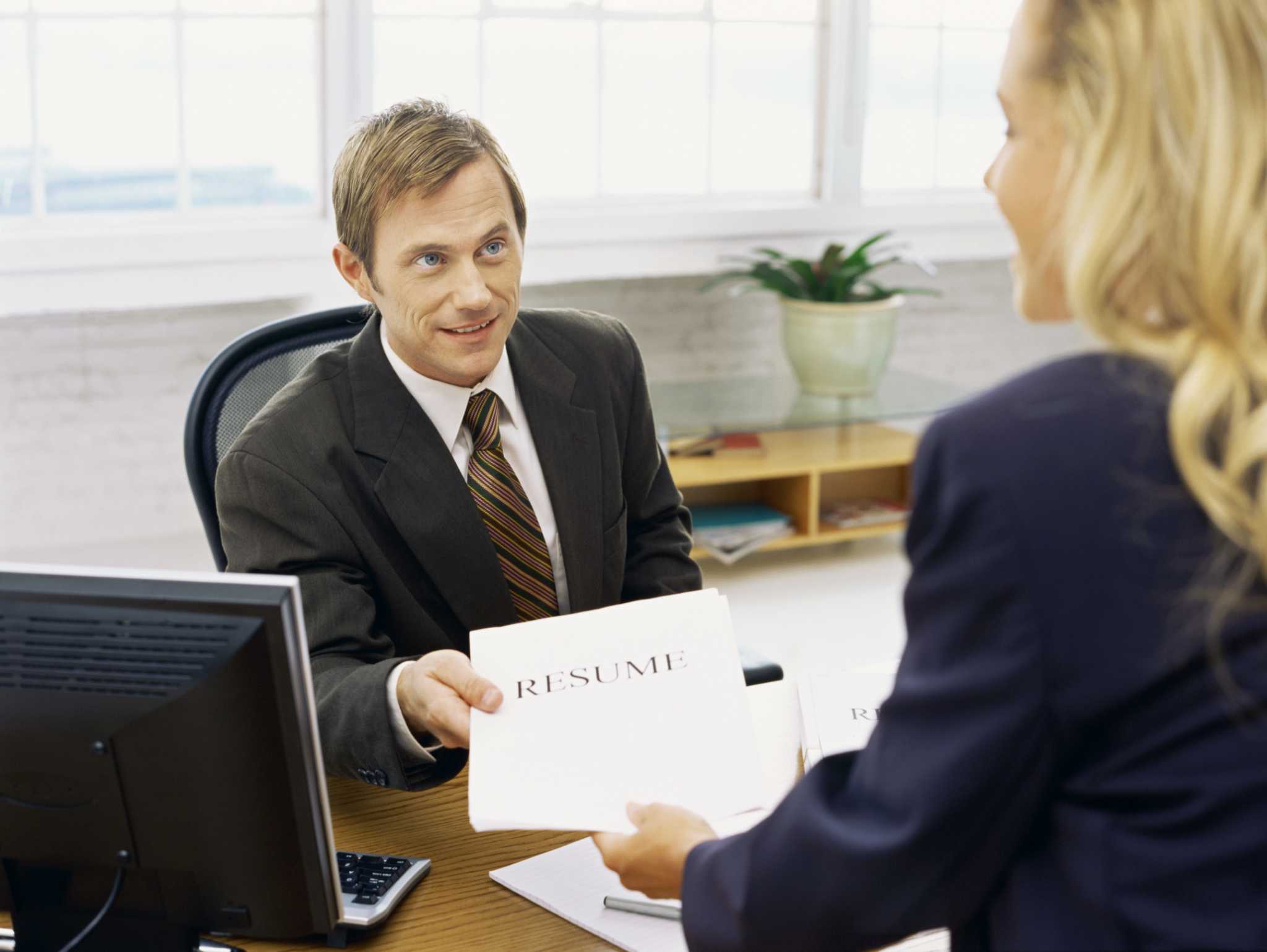 How to Prepare for an HR Administrator Job