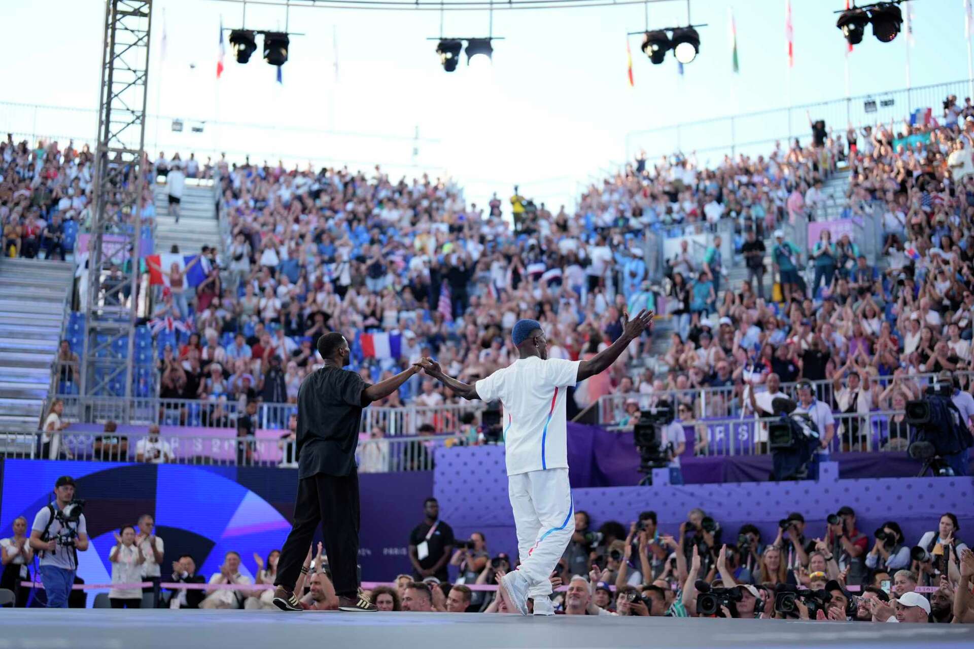 Houston's Jeffrey Louis makes mark in breaking’s Olympic debut