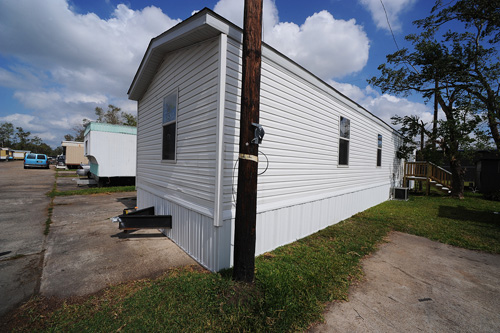 FEMA triples mobile homes, but thousands of people still waiting