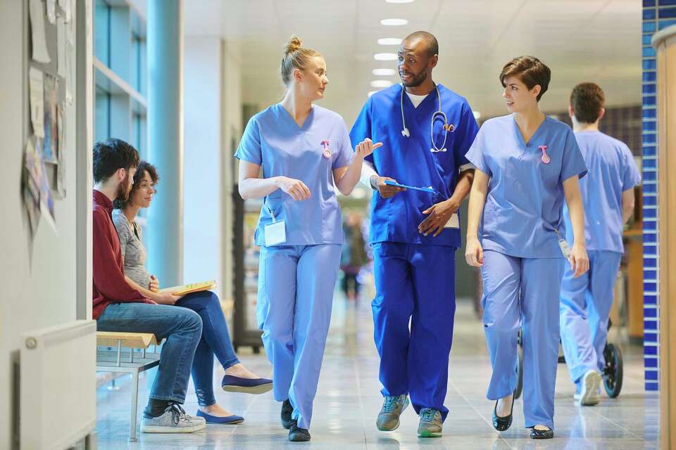 Roles of a Scrub Nurse