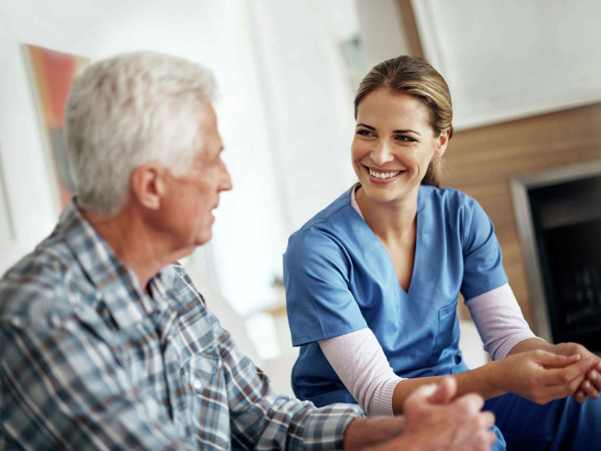Nursing Vs. Physical Therapy: Salary and Requirements
