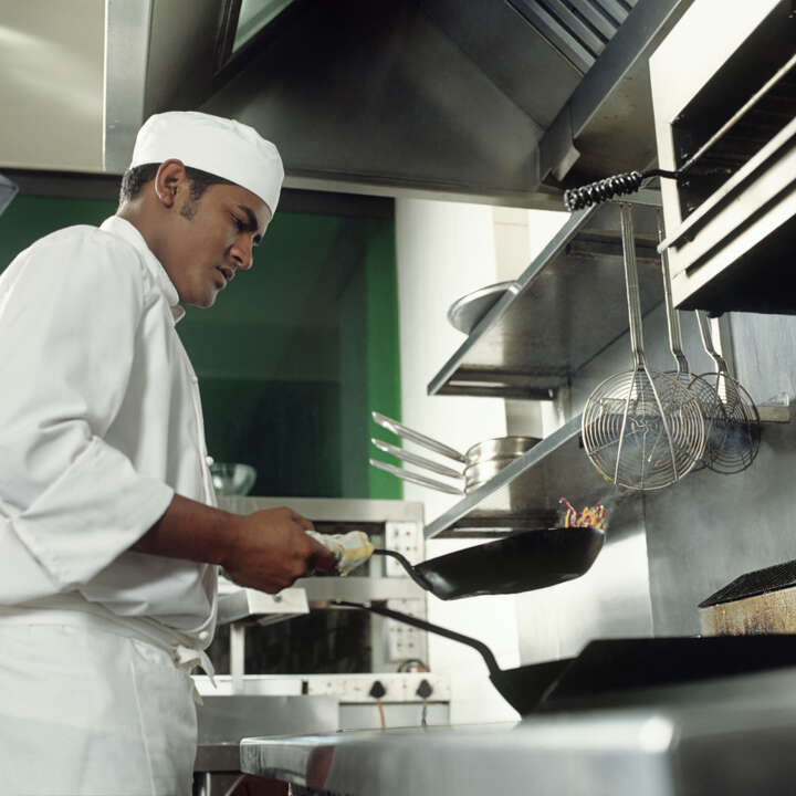 Saute Cook Job Description