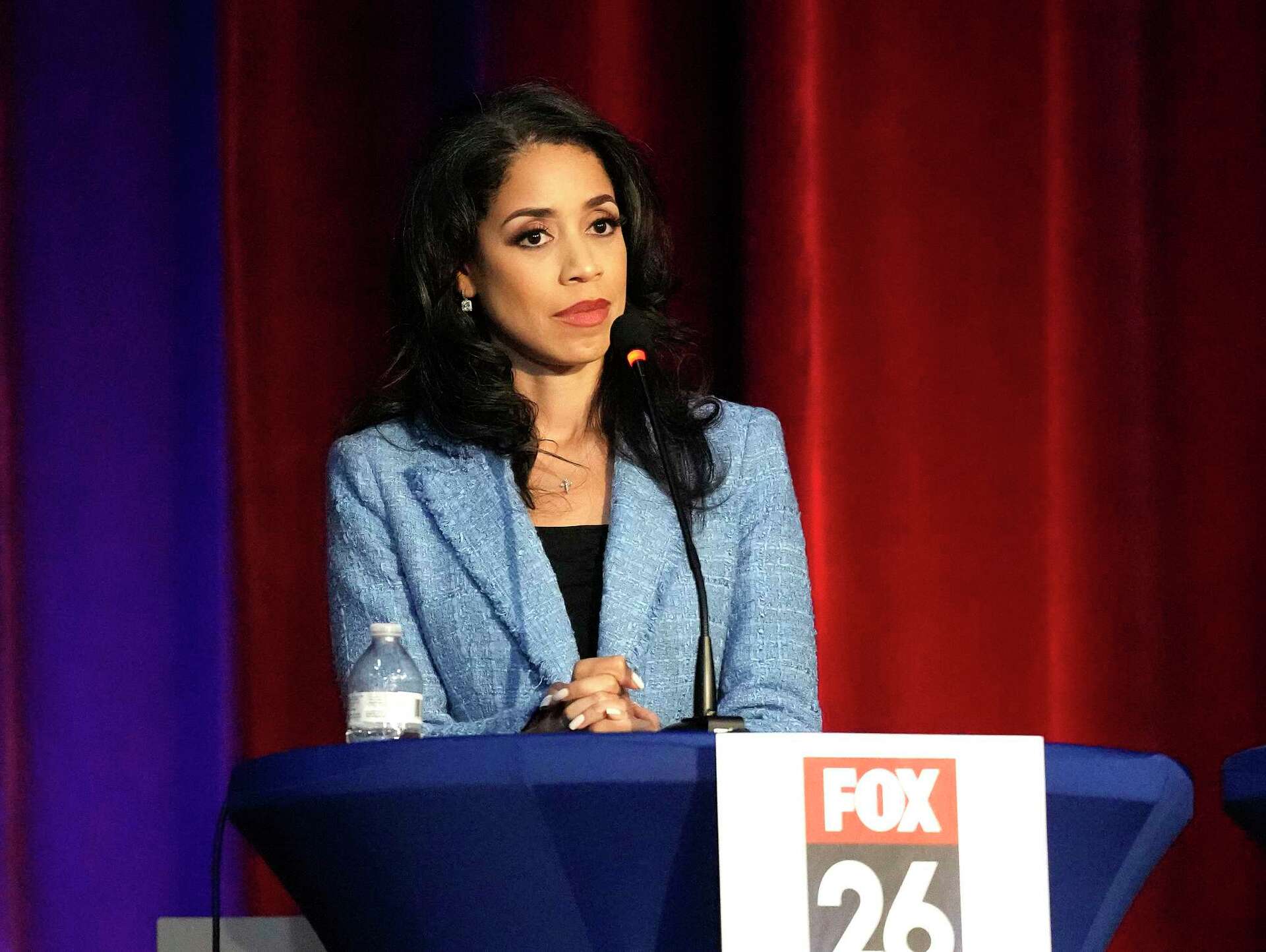 Amanda Edwards announces bid to replace Sylvester Turner in D.C.