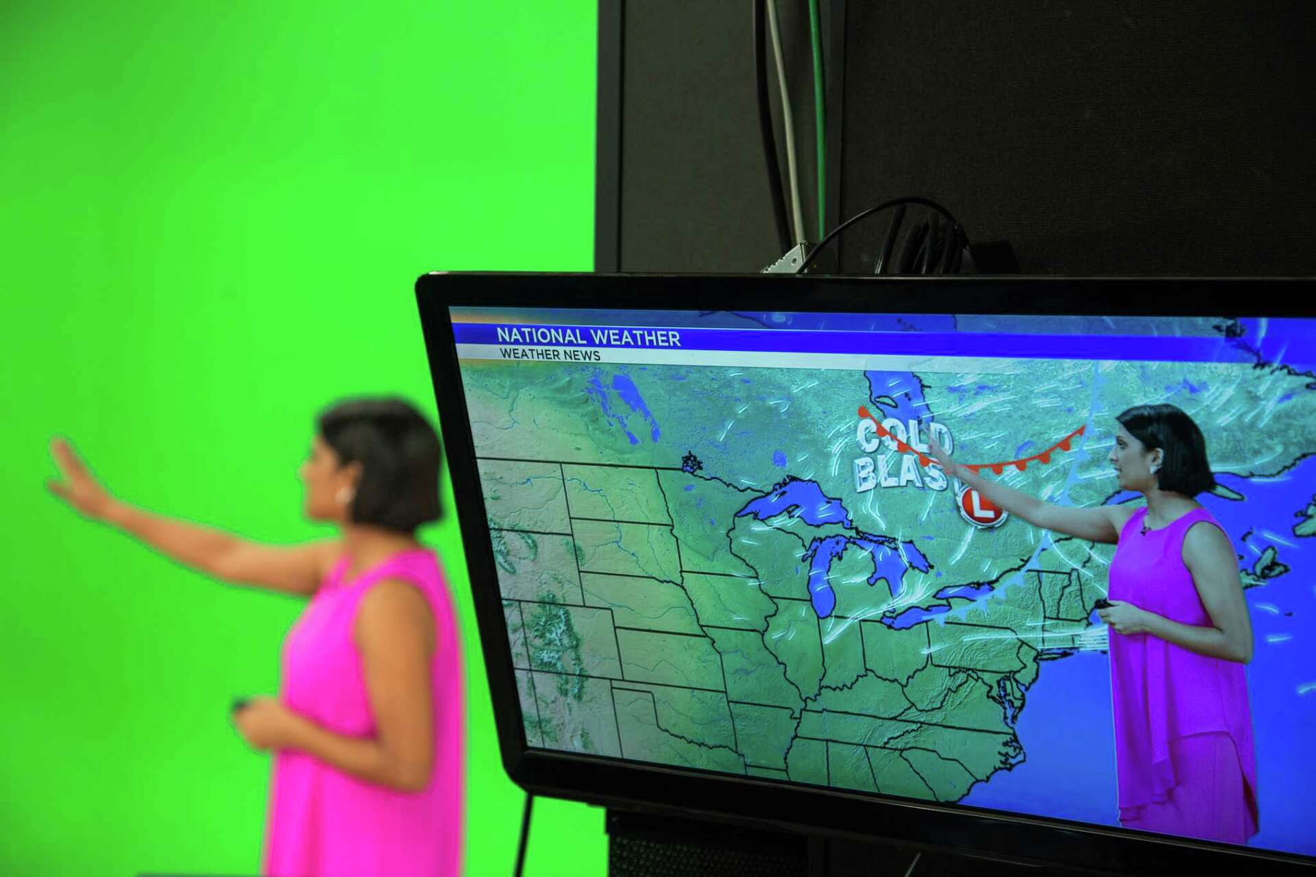Meteorologist: Salary, Job Description and Requirements