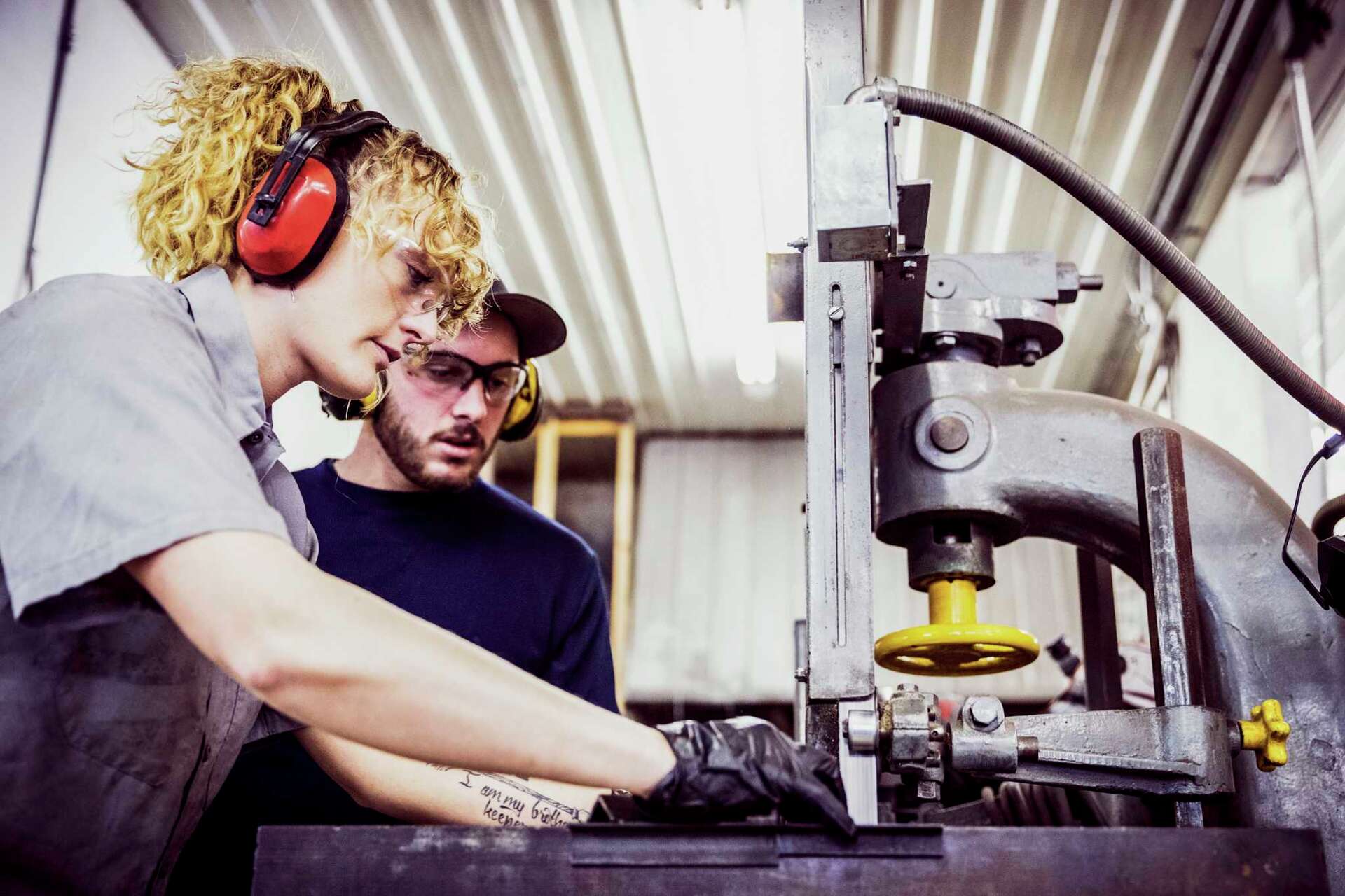 What Are Three Personal Characteristics of a Mechanical Engineer?