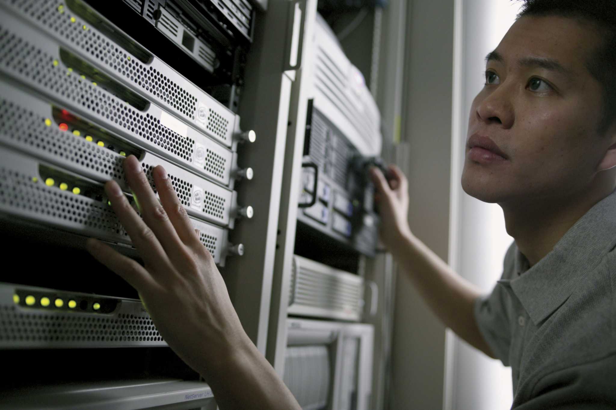 The Top 10 Questions to Ask a Data Center Director Applicant
