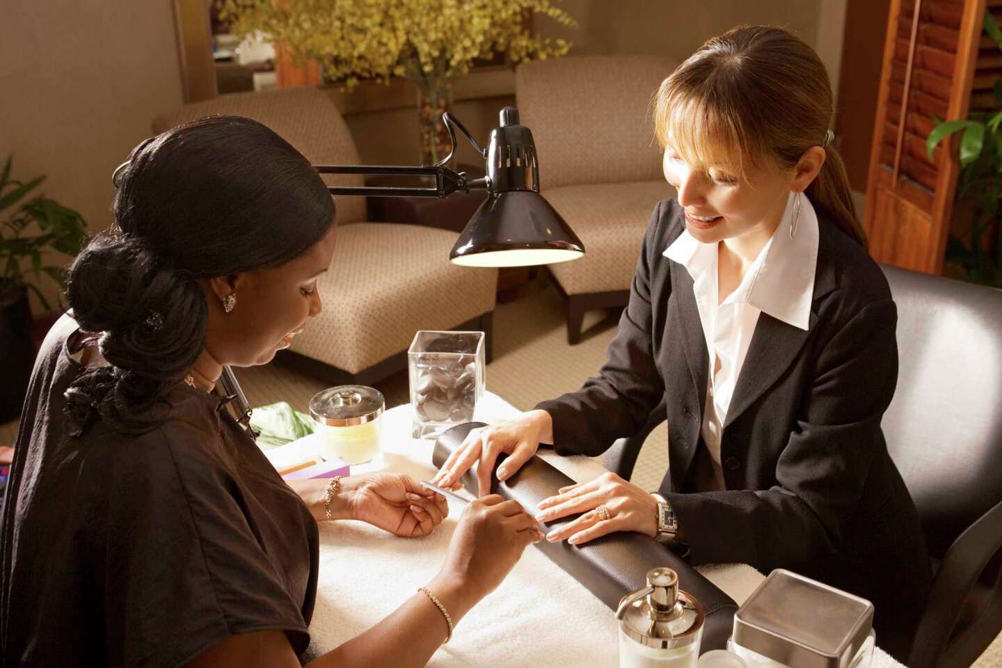 How to Transfer a Nail Tech License