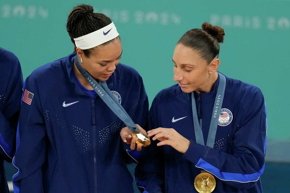 UConn legend Diana Taurasi won sixth Olympic gold medal: 'Greatest'