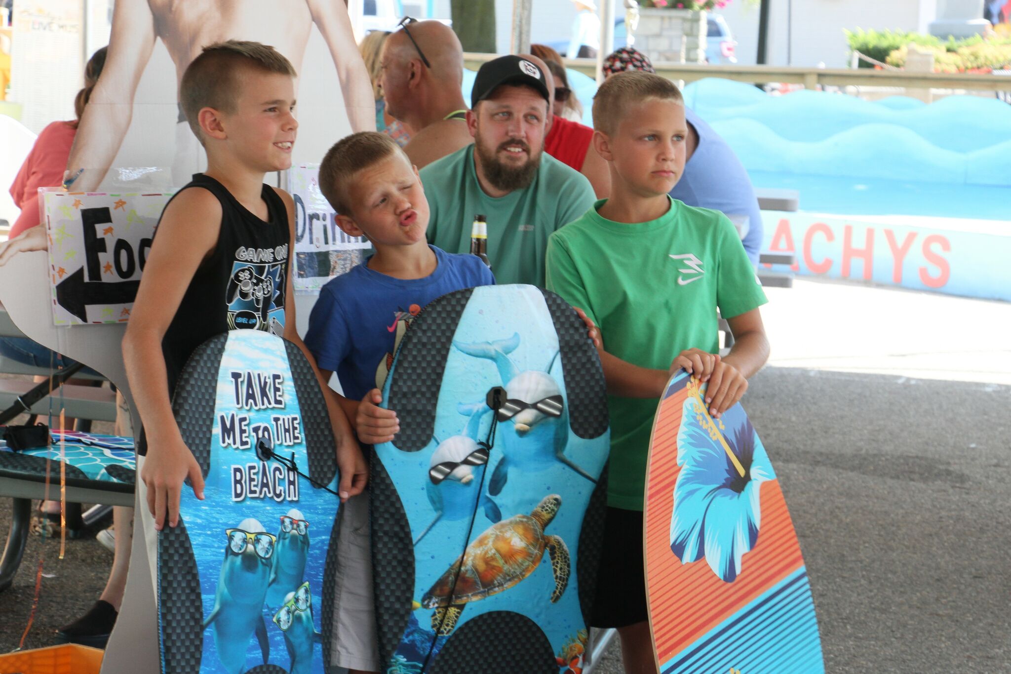 Cheeseburger in Caseville kicks off with Walt's named best burger
