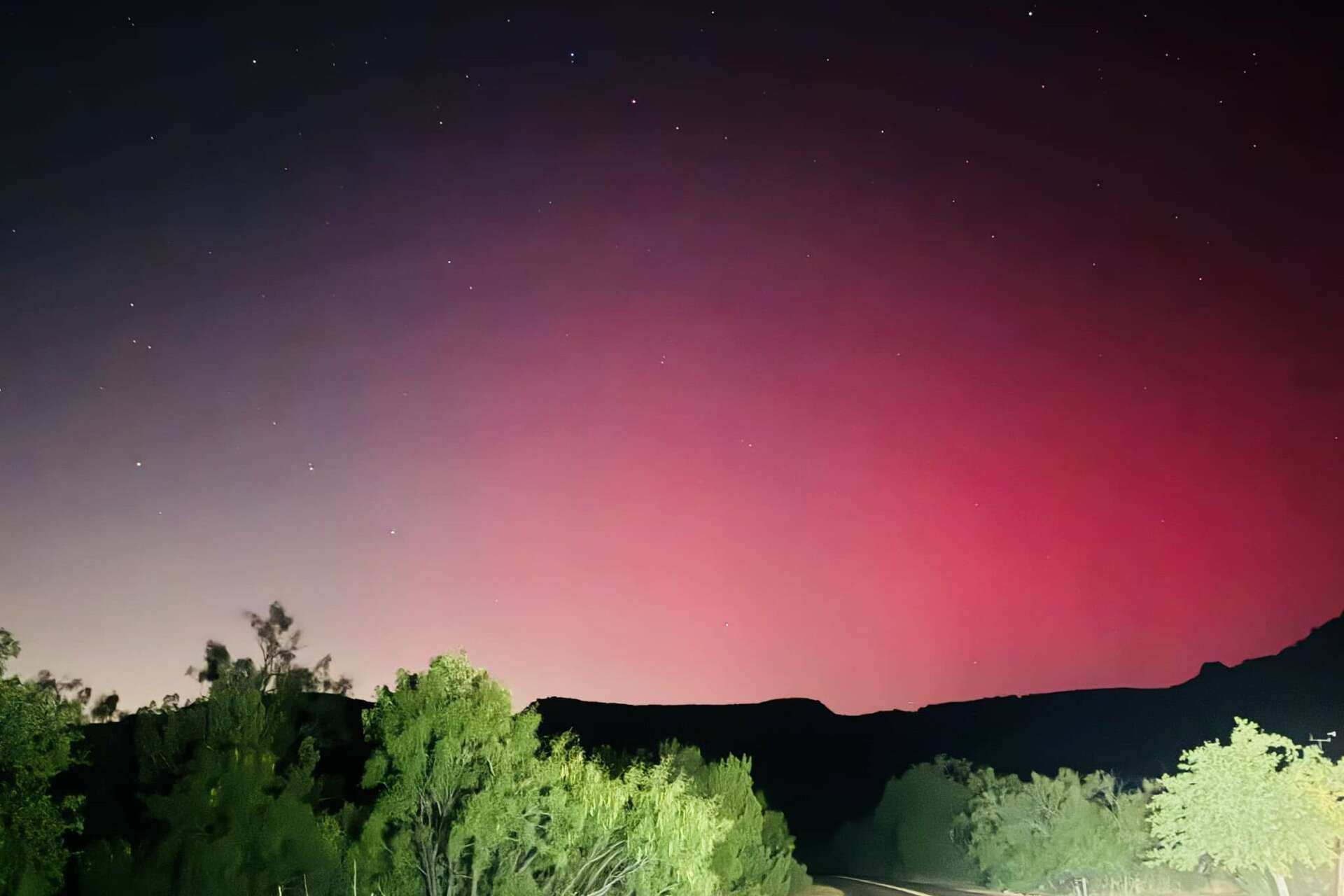 The northern lights make unexpected return to Texas—with meteors