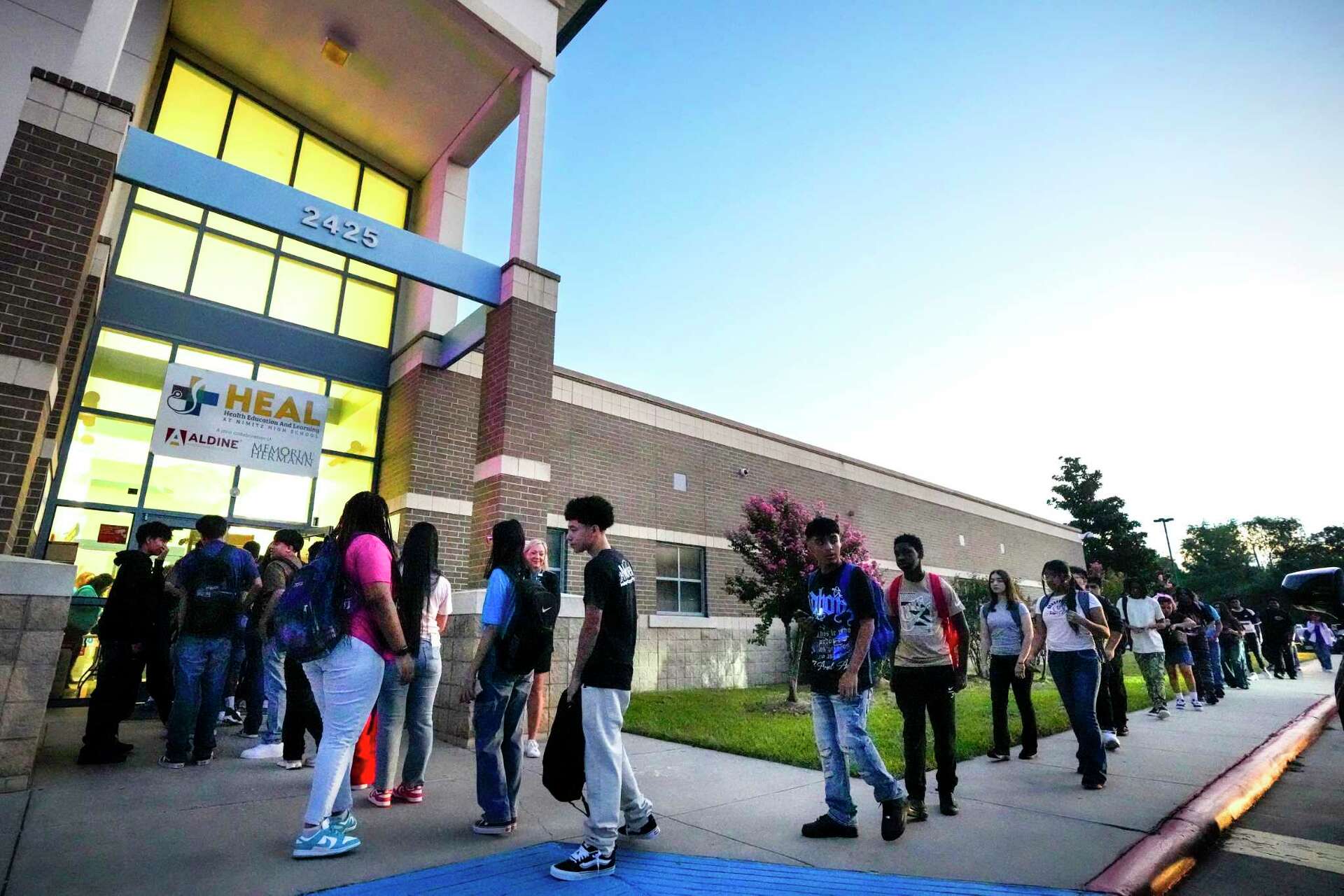 What to know as Aldine ISD trustees consider closing six schools