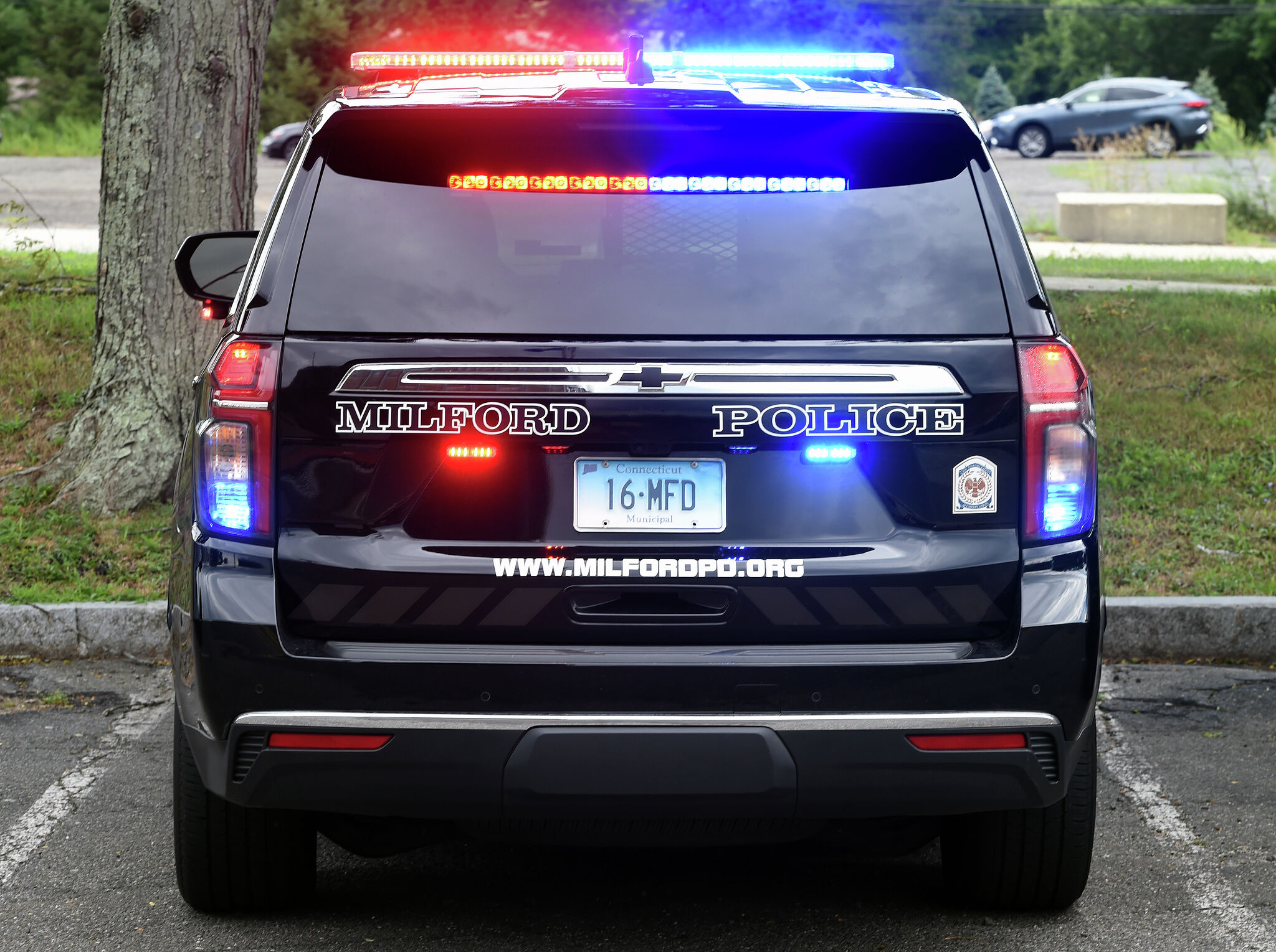 Police in Trumbull, Milford each investigating dozens of car break-ins