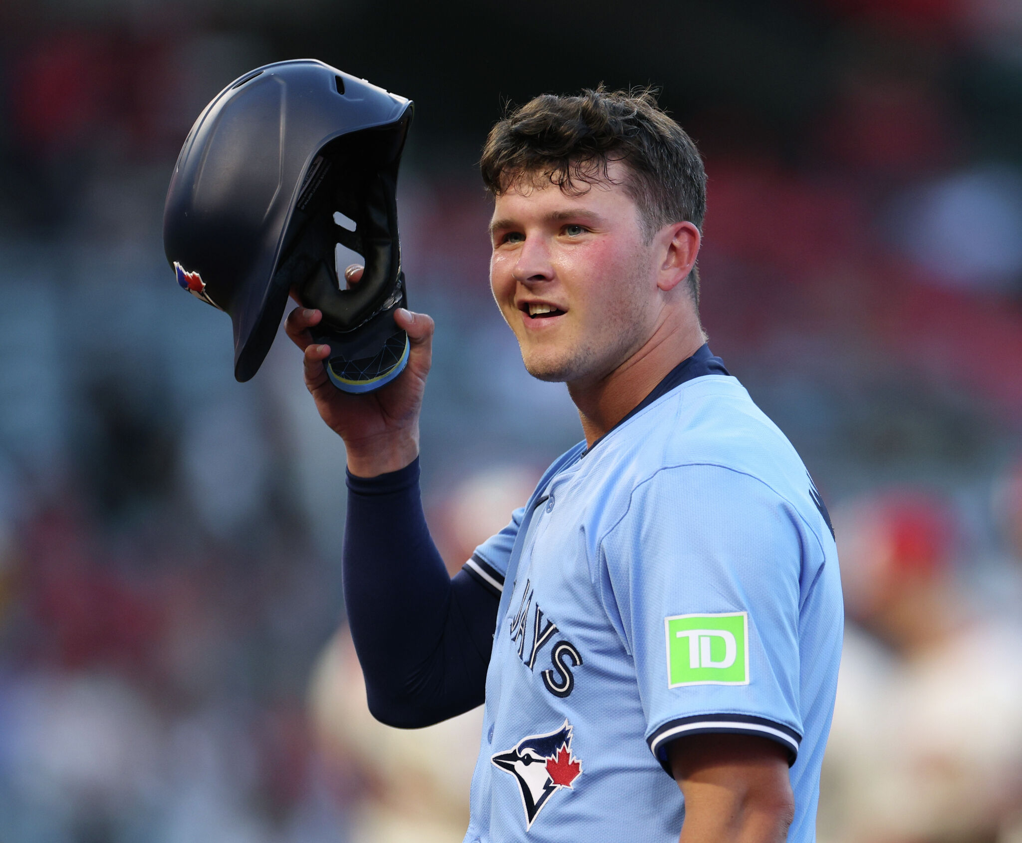 Will Wagner eclipses father's career hits total in first MLB game