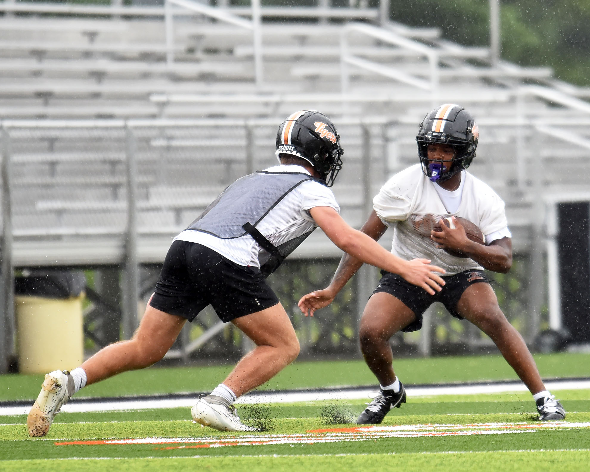 Edwardsville football hits the field for first fall practice