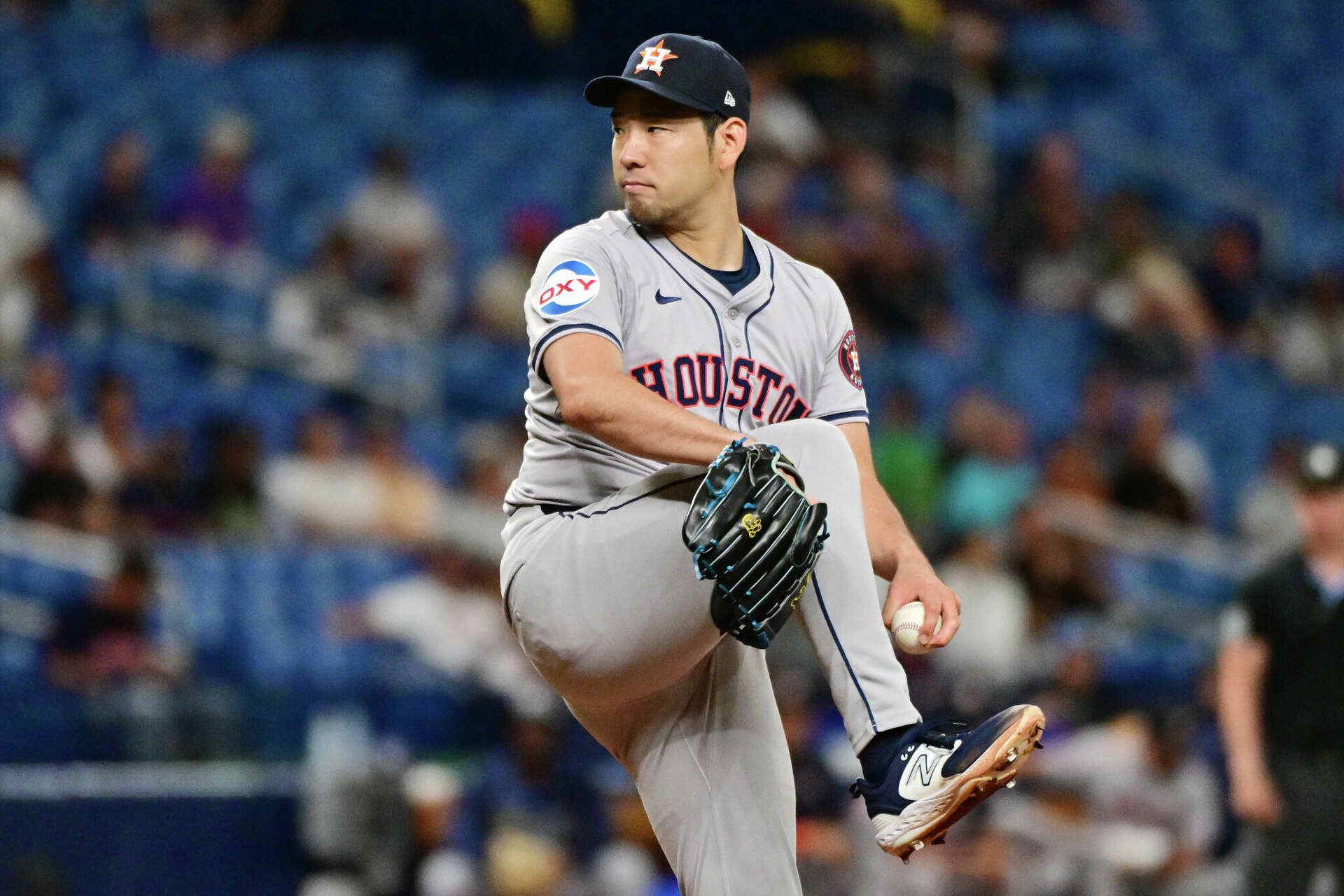 Astros new pitcher Yusei Kikuchi rounding into playoff form