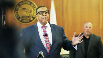 Mayor David Goins balancing confidence and caution in re-election bid
