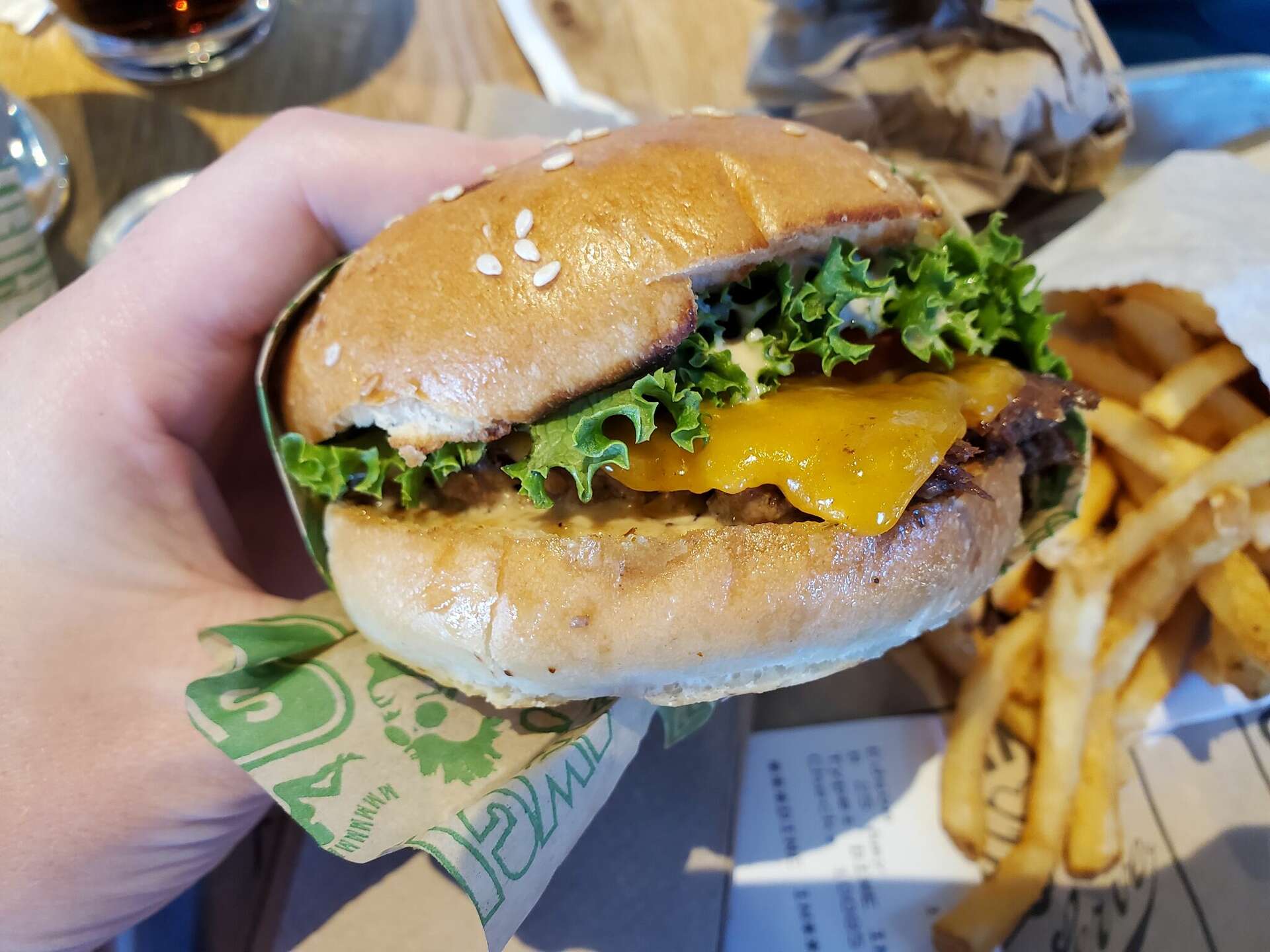 Inspectors find vermin infestation at popular SF burger spot