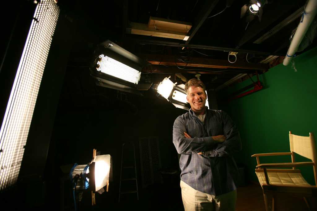 Filmakers create homemade TV on the web