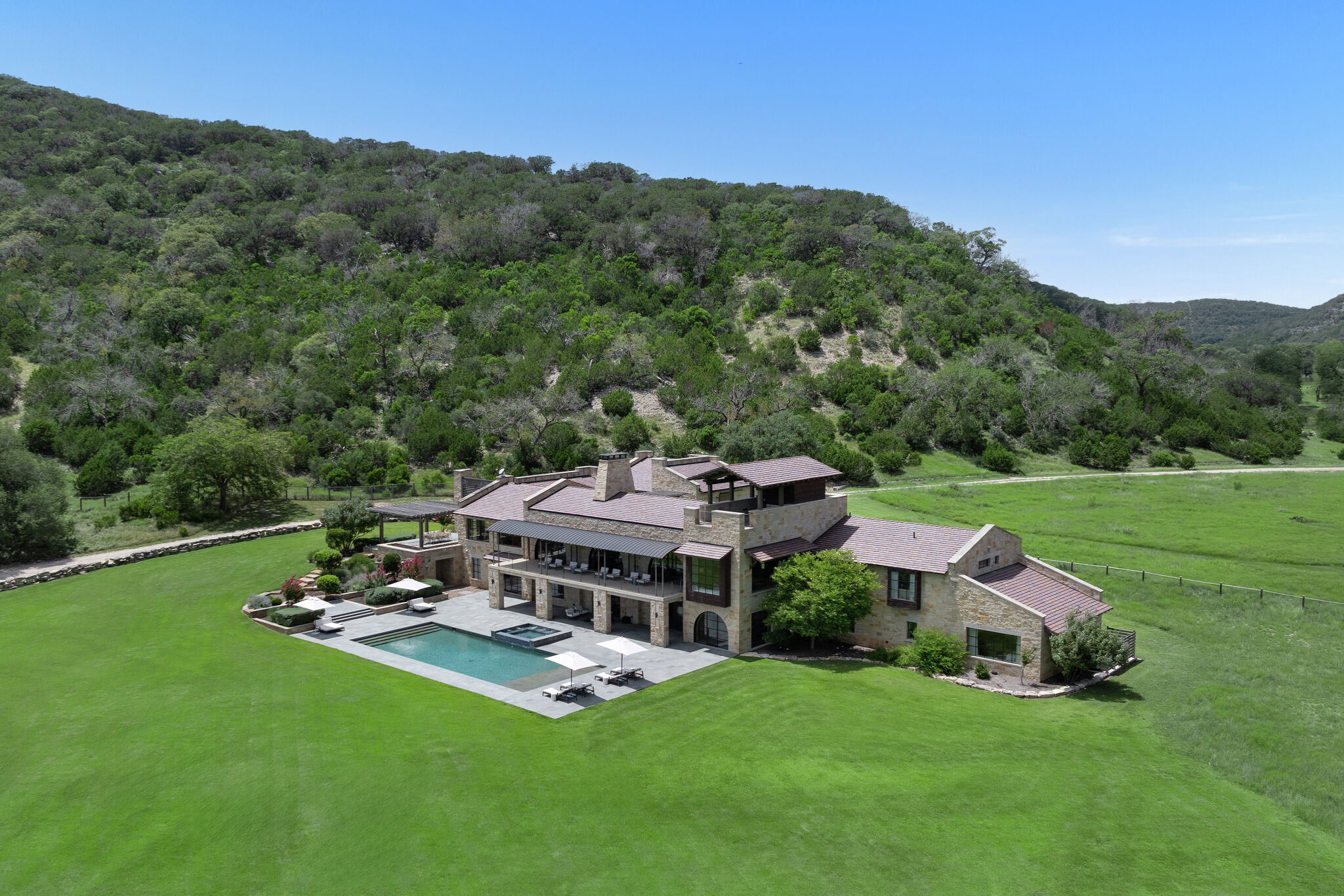$16M Texas Hill Country ranch offers hunting paradise