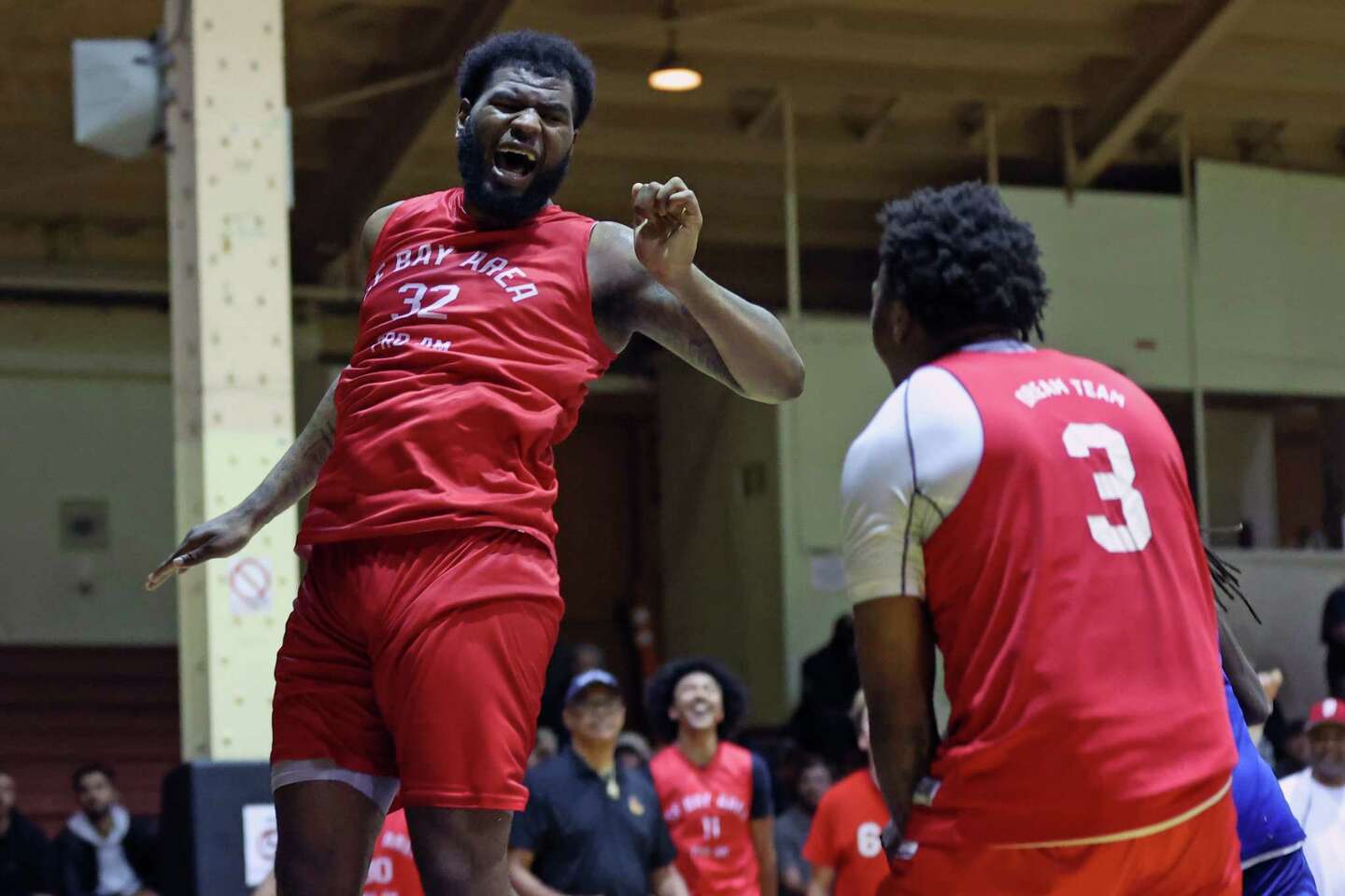 Dream Team completes sweep of Bay Raiders for S.F. Pro-Am title