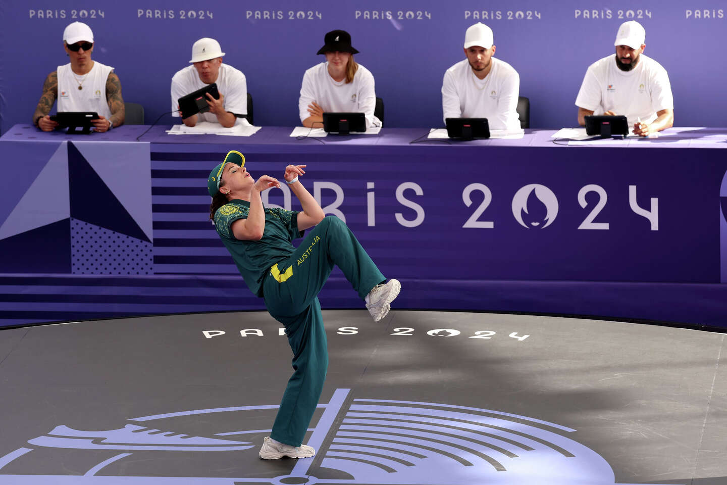 San Antonio Zoo shouts out Aussie Olympian's kangaroo dance