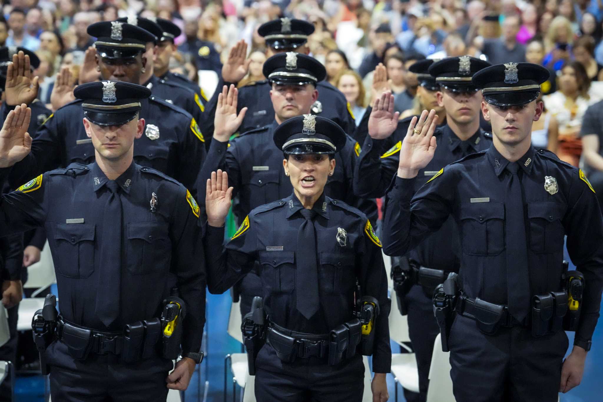 New Houston police cadets to get $1K firearm stipend, officials say