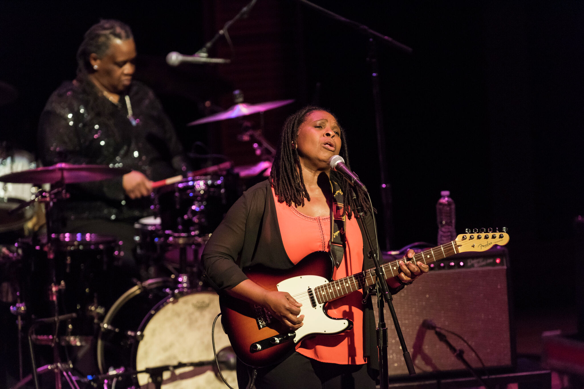Review: Singer Ruthie Foster gives powerhouse performance at Egg