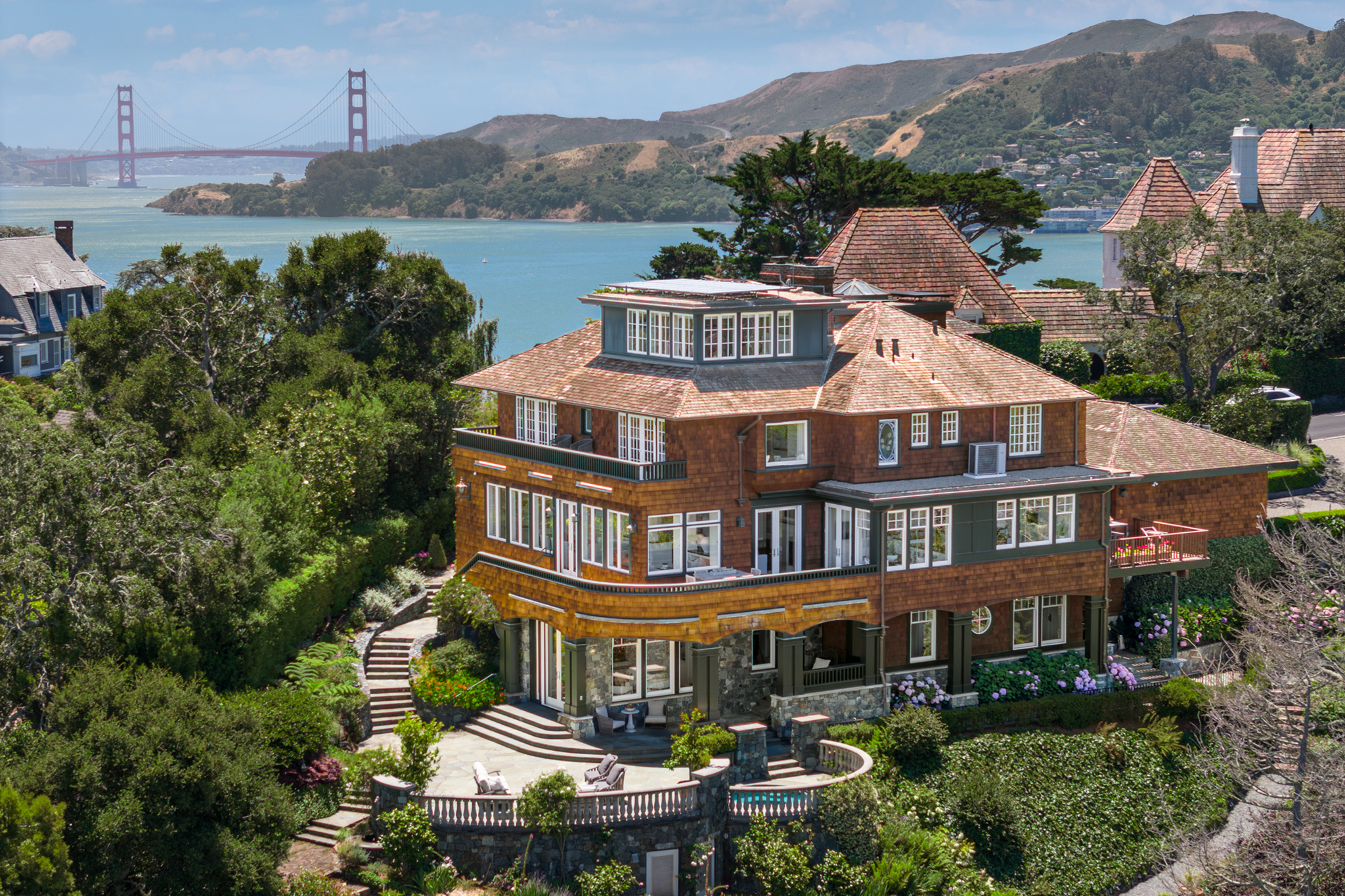 Historic Bay Area house, on a lot bought for $10 in gold coins, hits