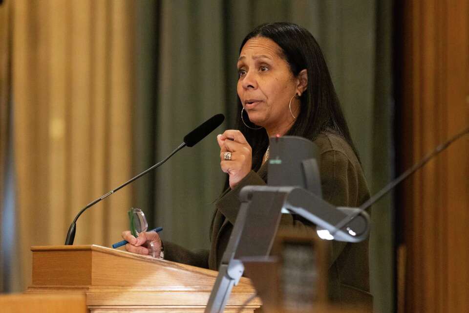 Ex-SF human rights chief Sheryl Davis hit with ethics charges