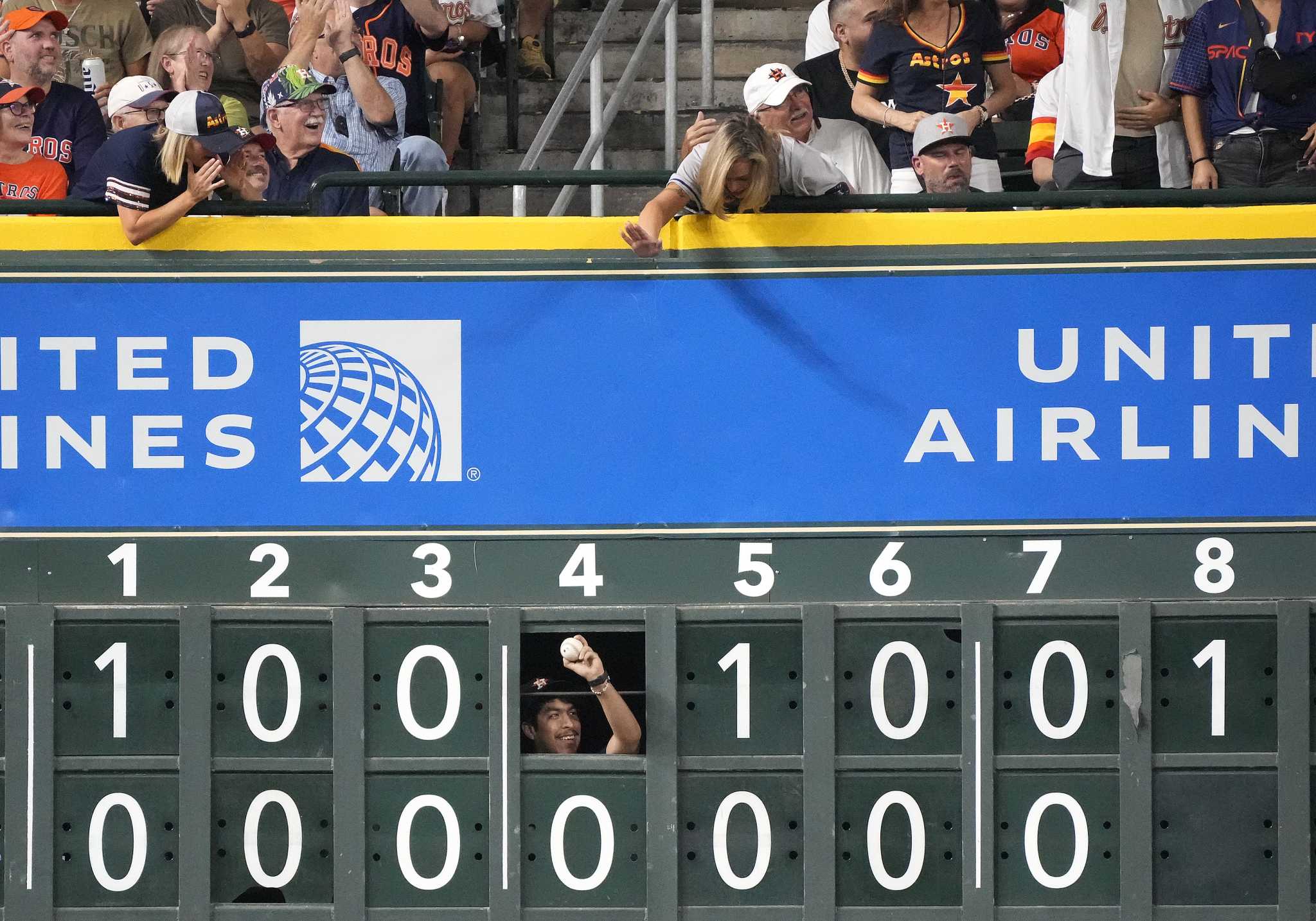 Watch Astros' Jose Altuve hit line drive through outfield wall