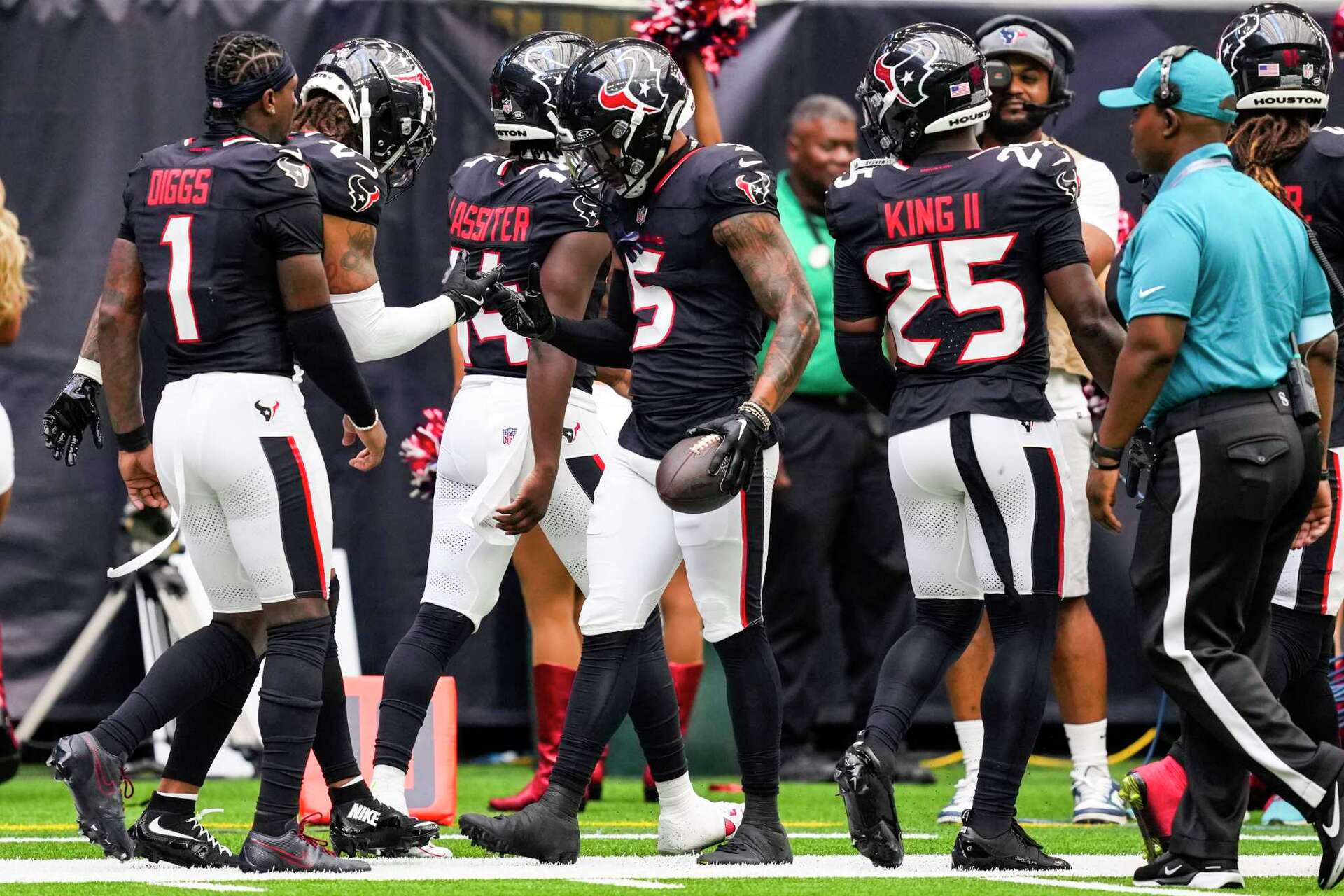 Houston Texans: Jalen Pitre returrns interception for TD vs. Giants