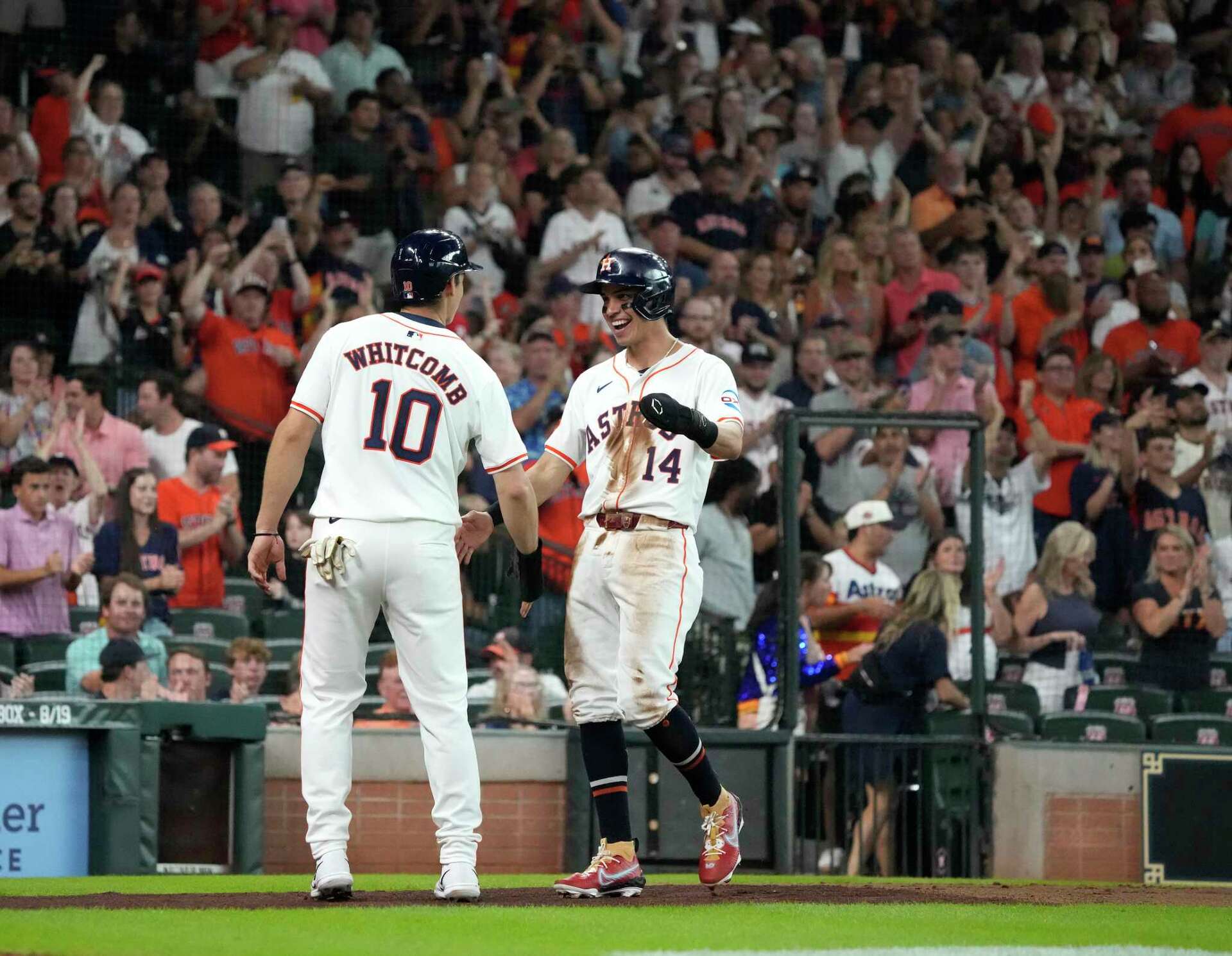 Houston Astros: Shay Whitcomb delivers in his MLB debut