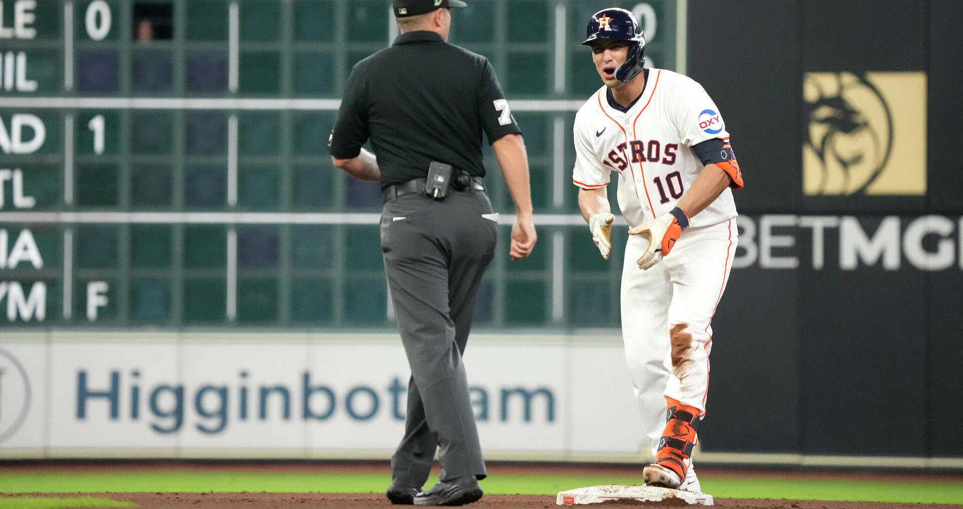 Houston Astros: Shay Whitcomb delivers in his MLB debut
