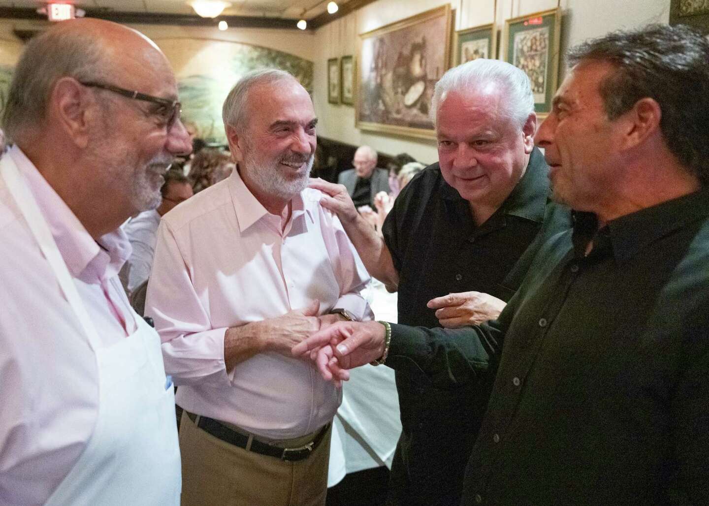 Houston Italian restaurant Damian’s closing night after 41 years