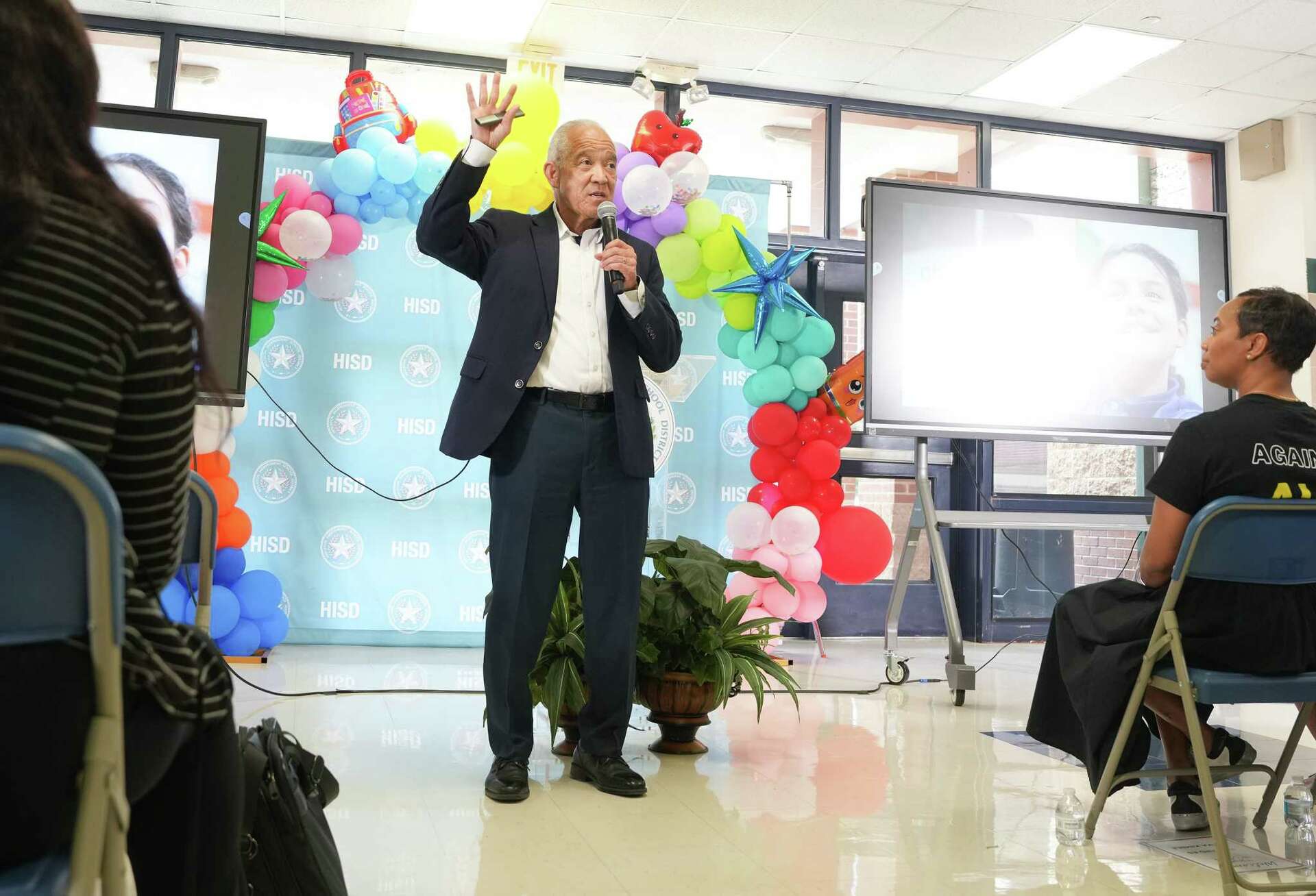 HISD schools improve grades in unofficial 2024 A-F TEA ratings