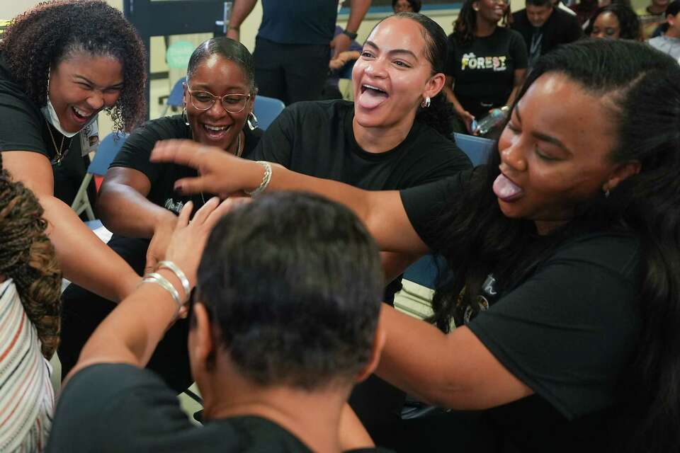 How close is HISD to ending the state takeover? Here's the criteria.