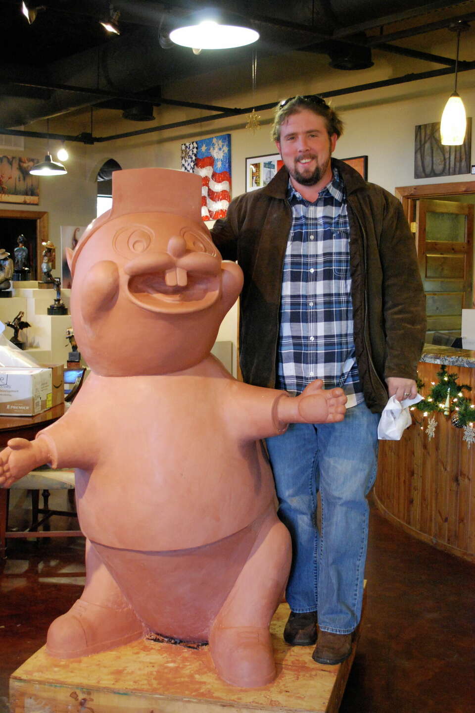 Buc-ee's sculptor talks mascot's 'limbo' status, redesign