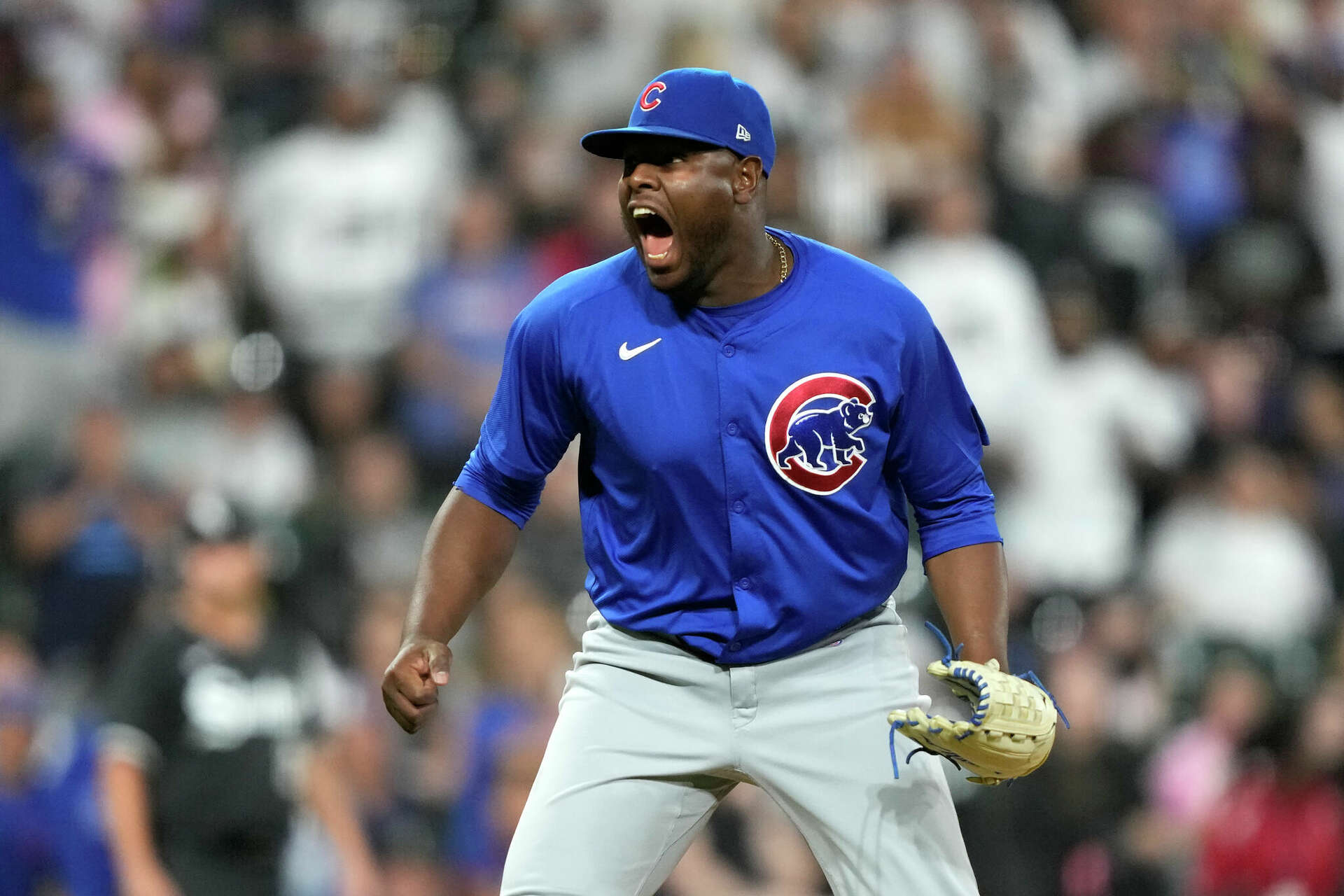 Former Astros reliever Héctor Neris released by Cubs