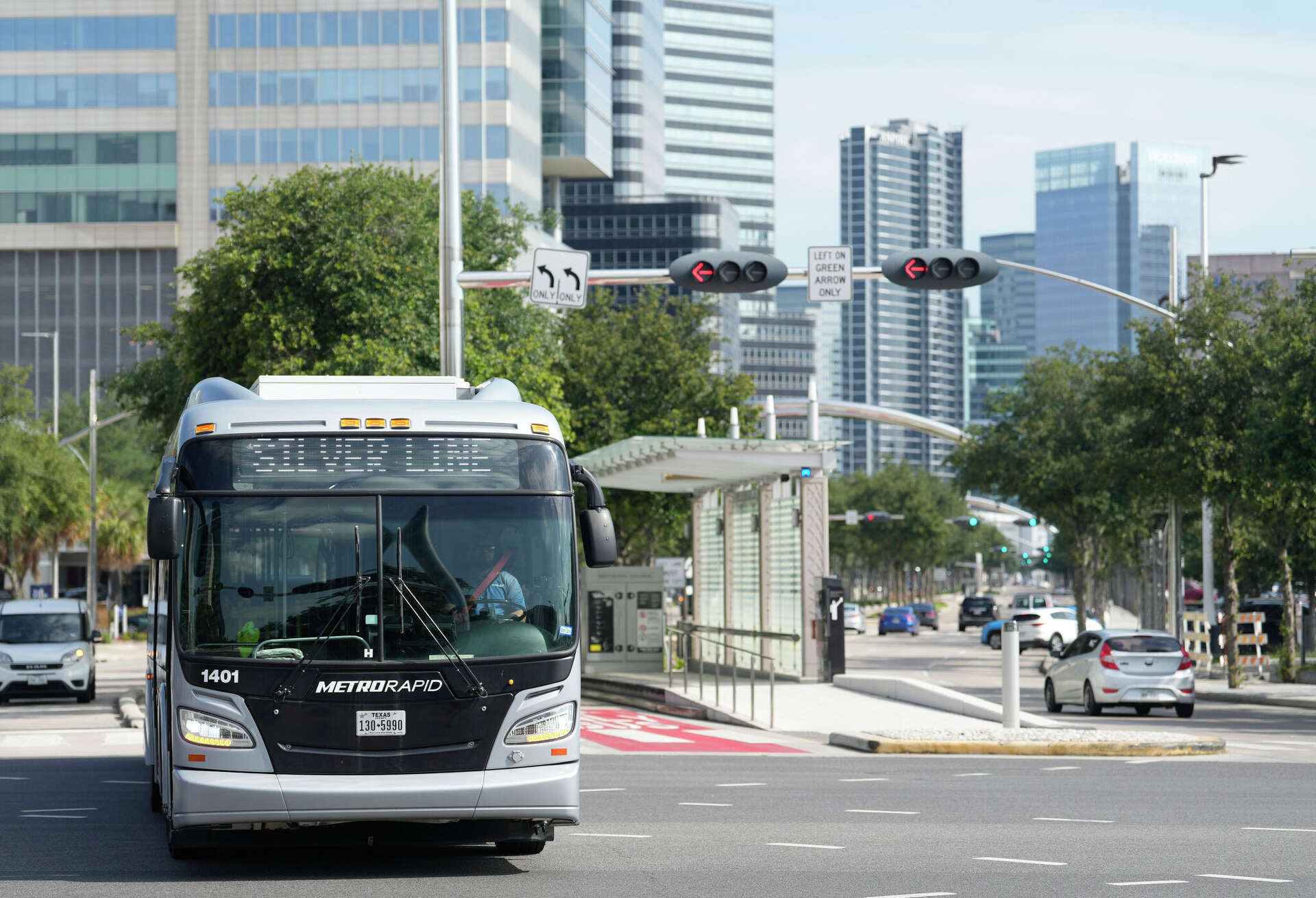 HISD to boost police presence, host weapons detectors this school year