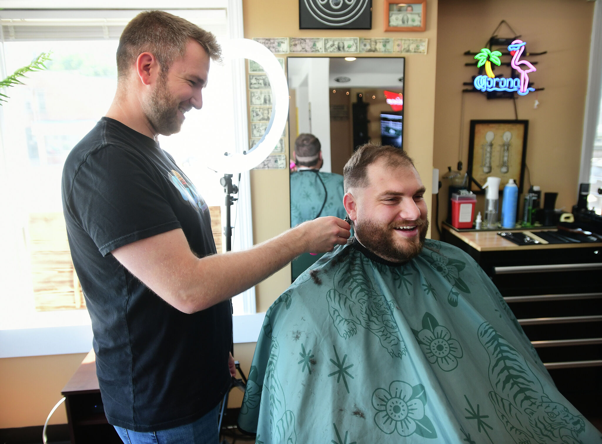 Barbers create haircutting Oasis in downtown Shelton