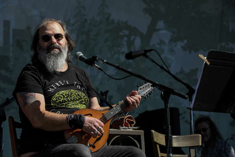 Cat Power, Mavis Staples added to Hardly Strictly Bluegrass 2024