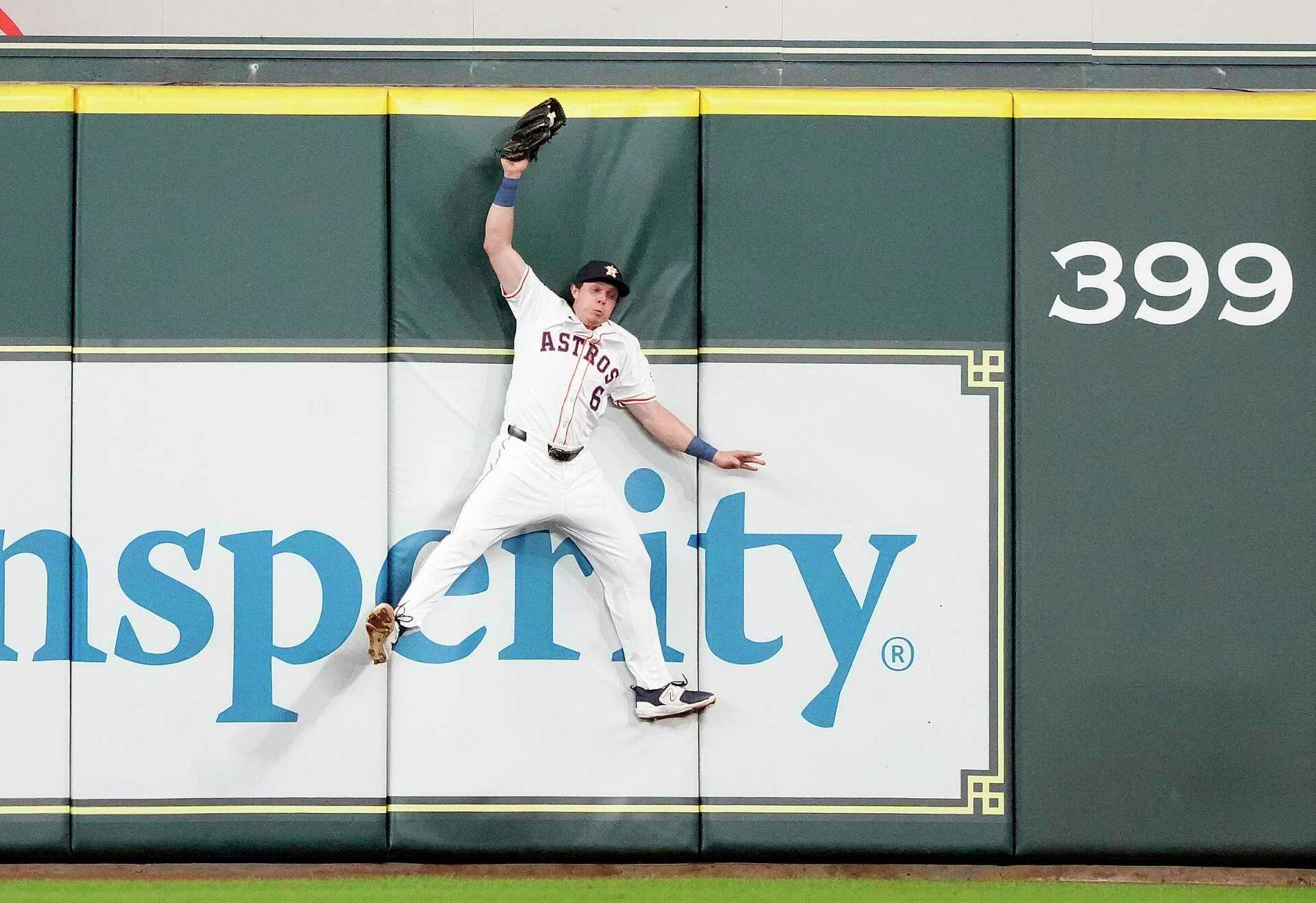 Houston Astros: Alex Bregman among team's Gold Glove finalists