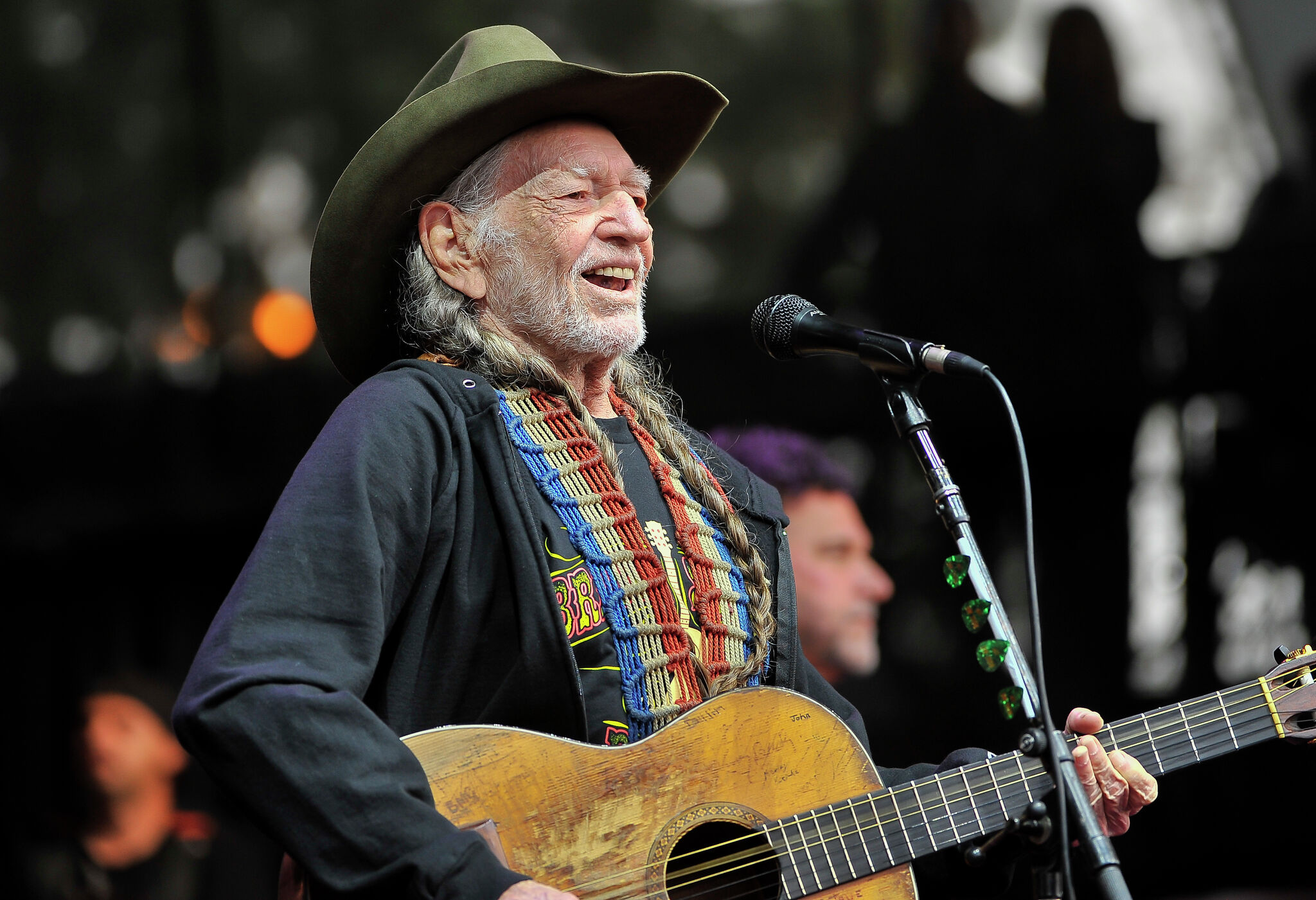 Listen to Willie Nelson's single 'Last Leaf' album drops in Nov.