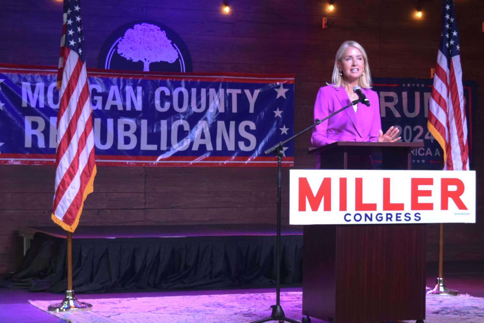 Mary Miller introduces bill to ban Chinese land, home ownership in US