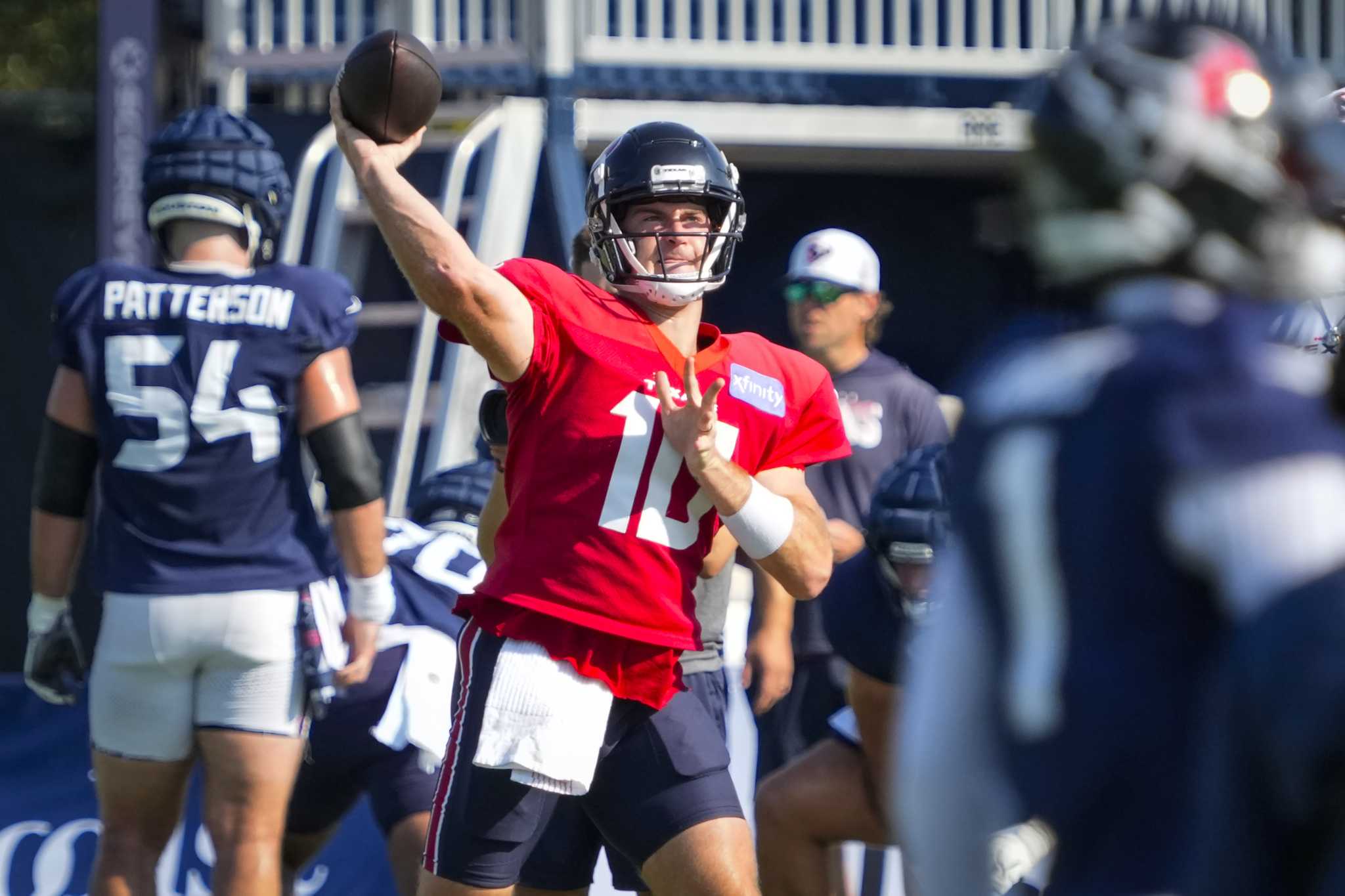 Houston Texans: Quarterback Davis Mills extended through 2025