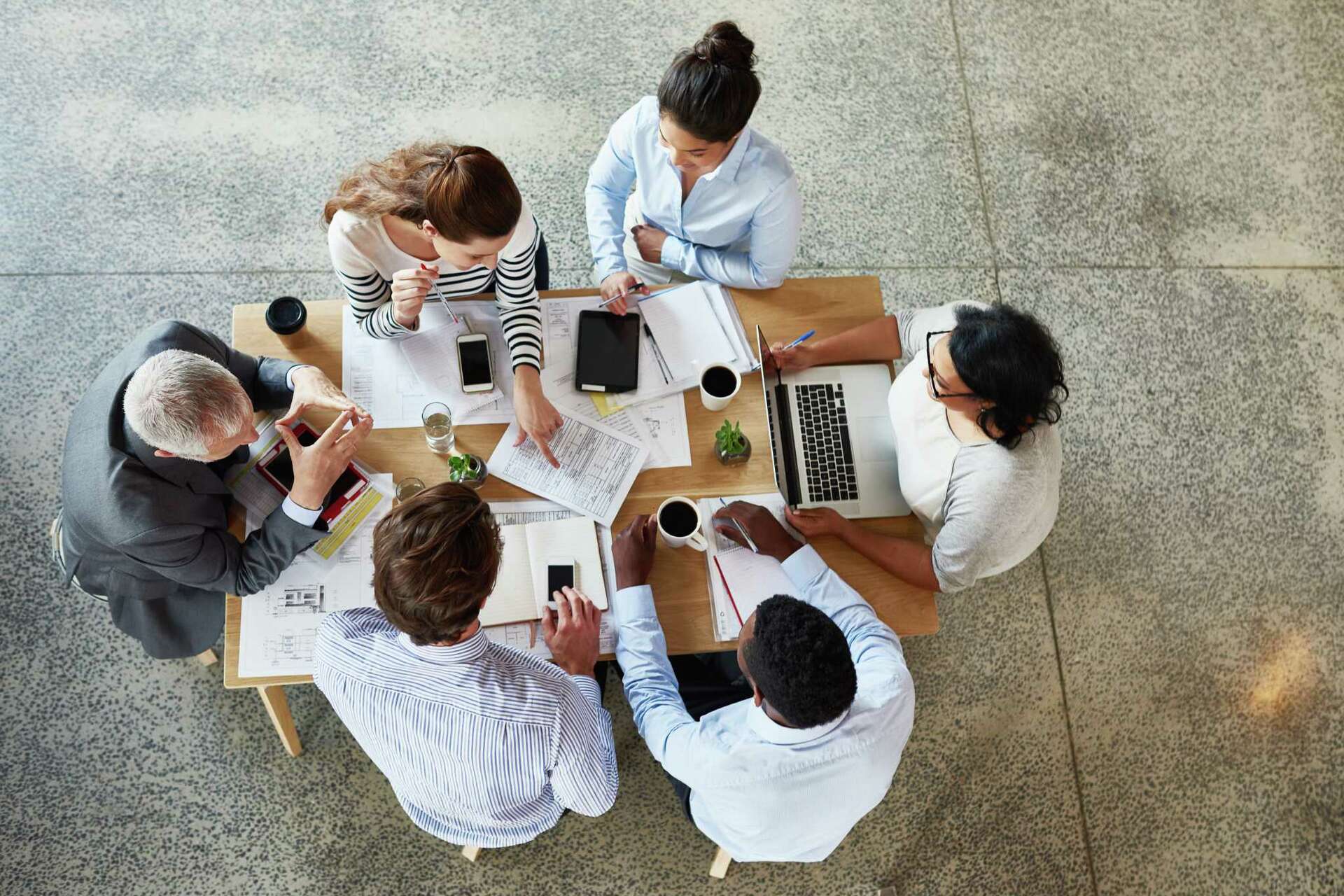 5 Factors That Demonstrate a Strong Work Ethic